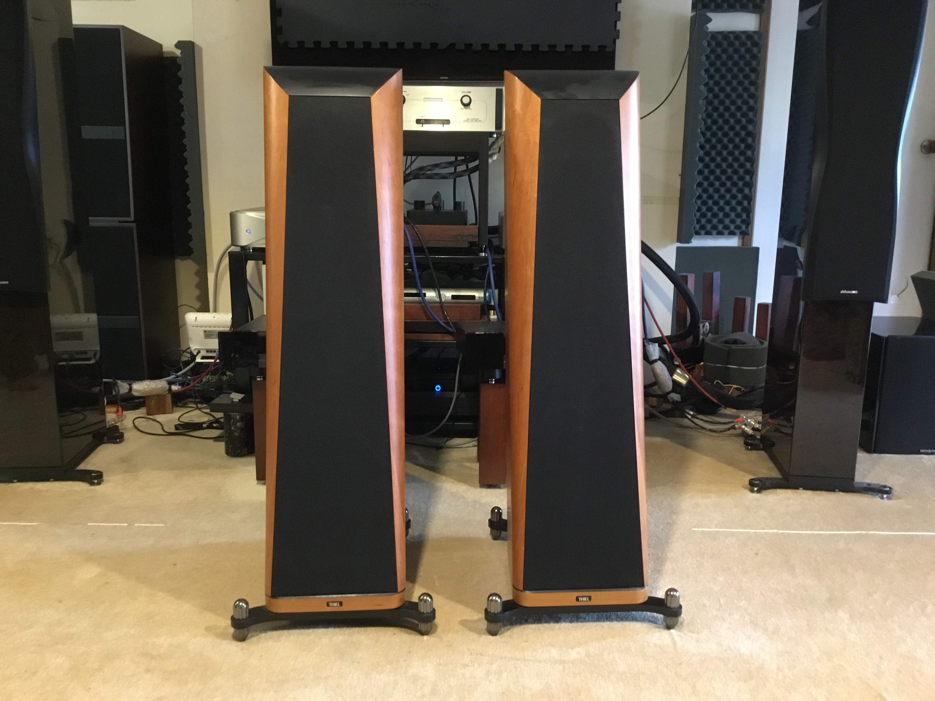 THIEL CS 2.7 Speakers with option outriggers extra USD $400 - Stereo ...