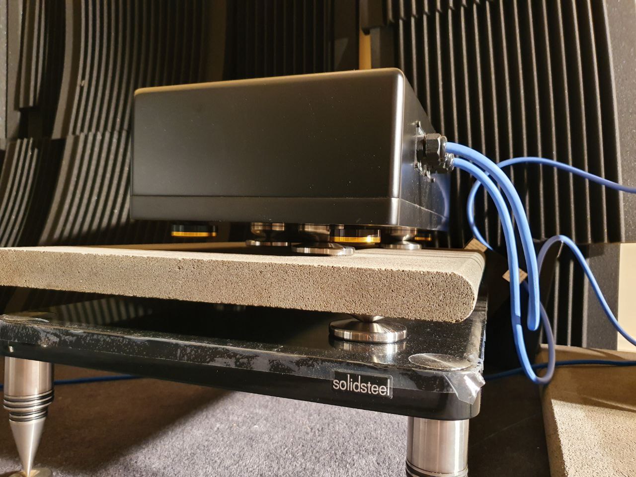 Recommendations for tube amplifier isolation feet or stands. - General ...