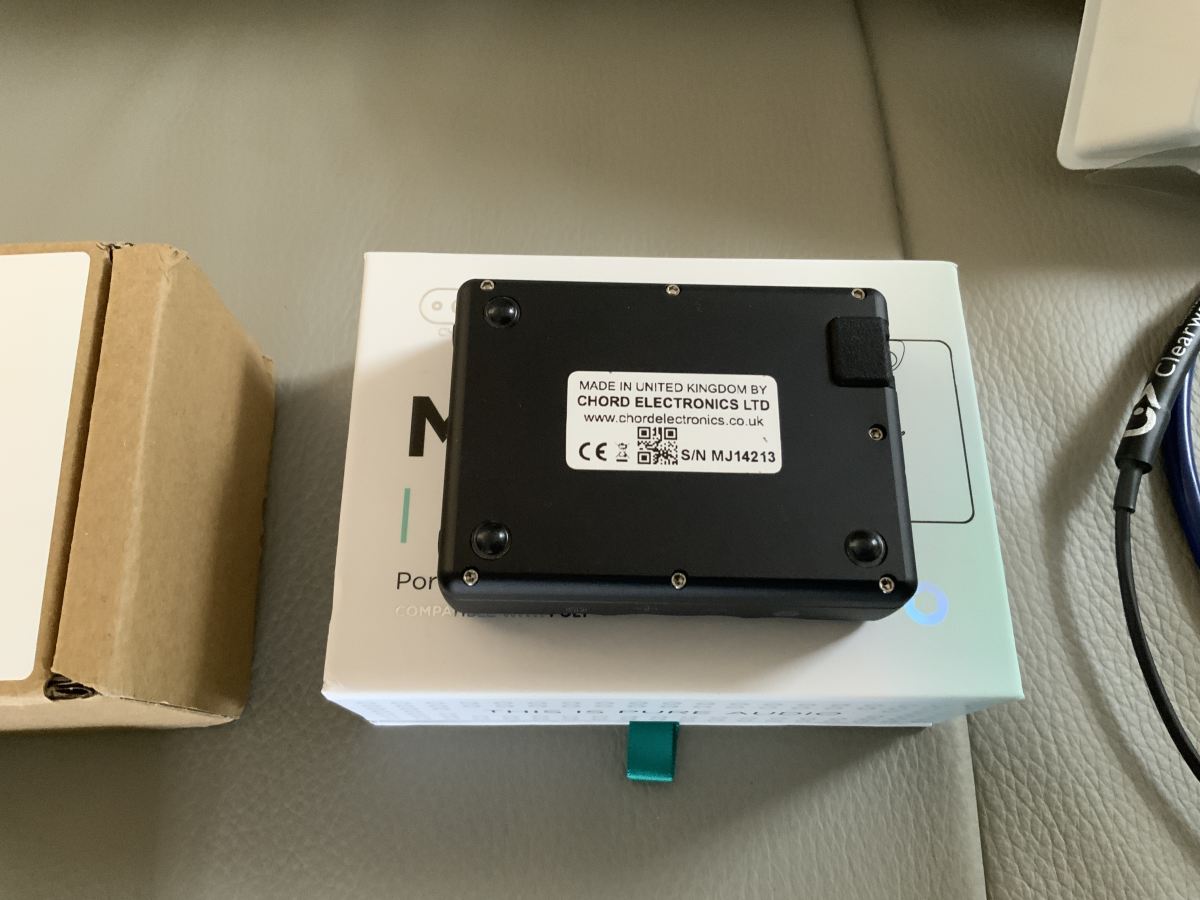 Chord Mojo 2 DAC + Case + Chord/Aurealis Coax cables. - Stereo, Home ...