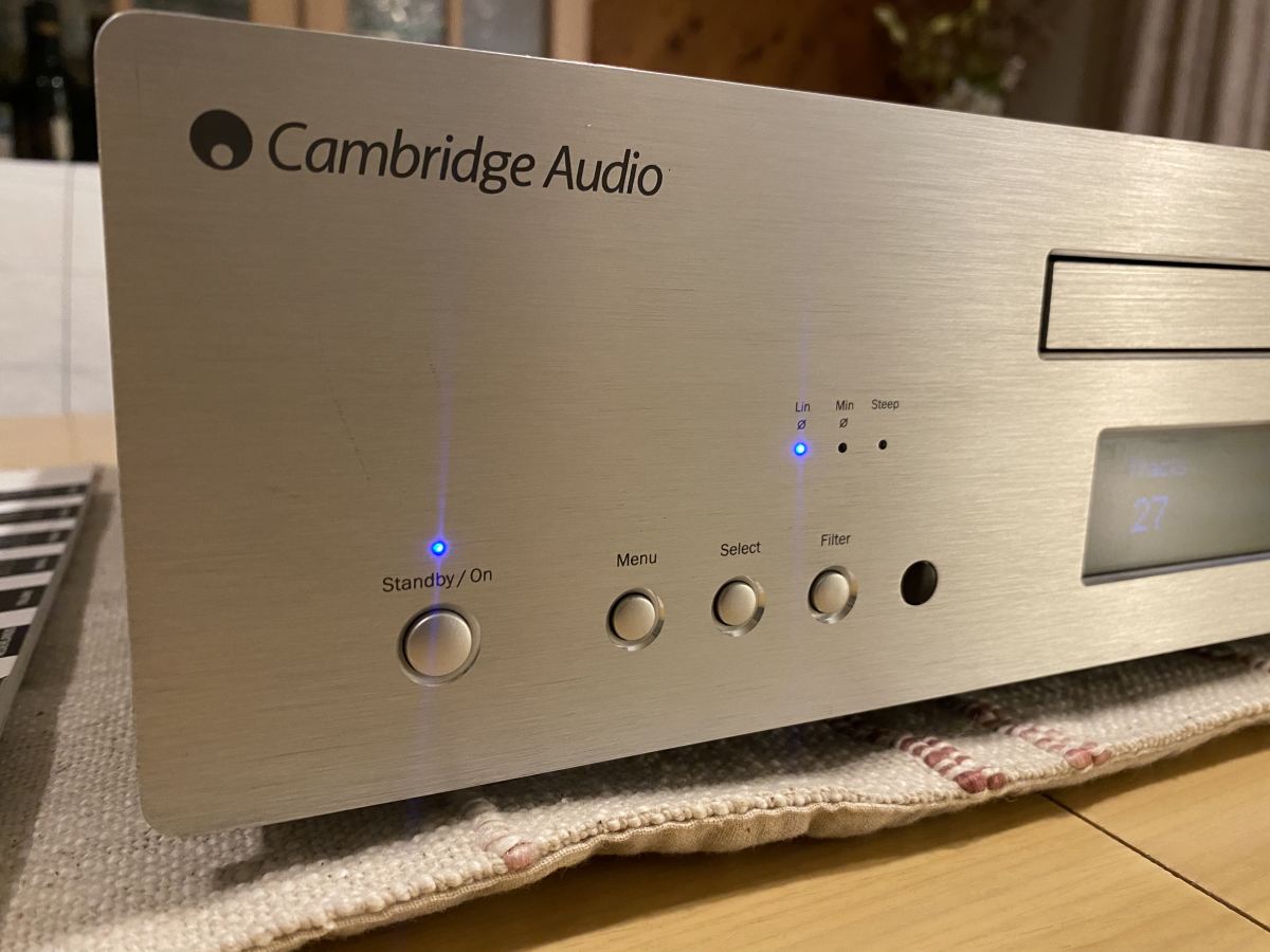 Cambridge Audio 851C Azur Upsampling DAC, CD Player & Preamp - Stereo ...