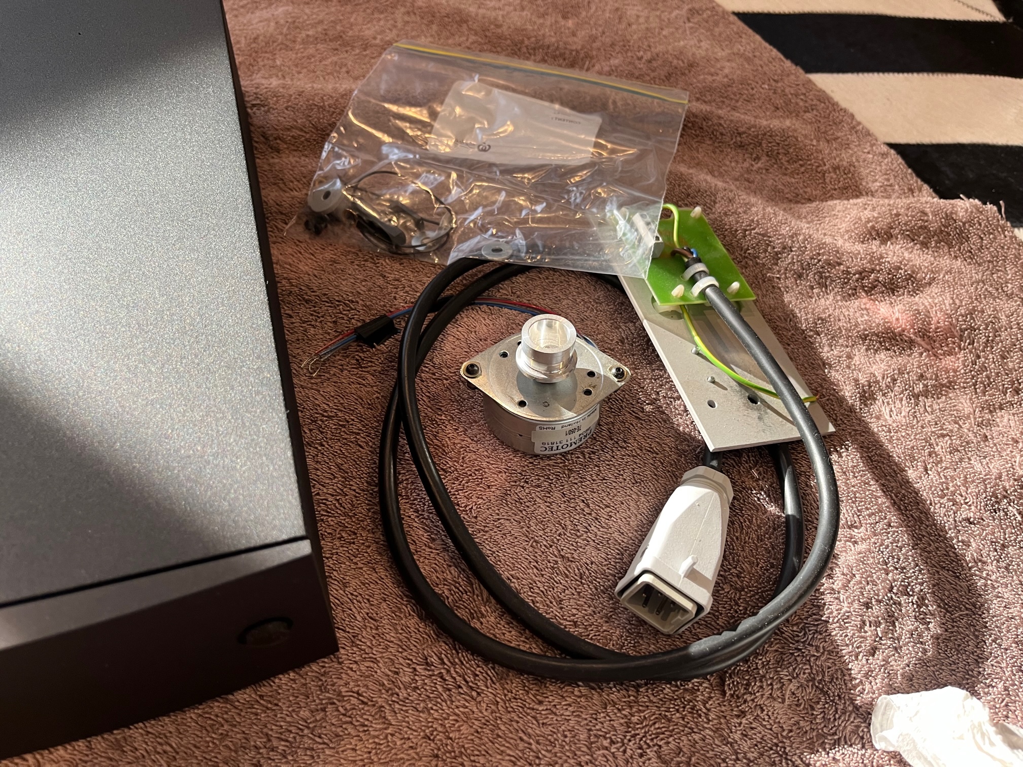 Naim Armageddon PS and Premotec motor for Linn LP12 - Hi-Fi and Cinema ...