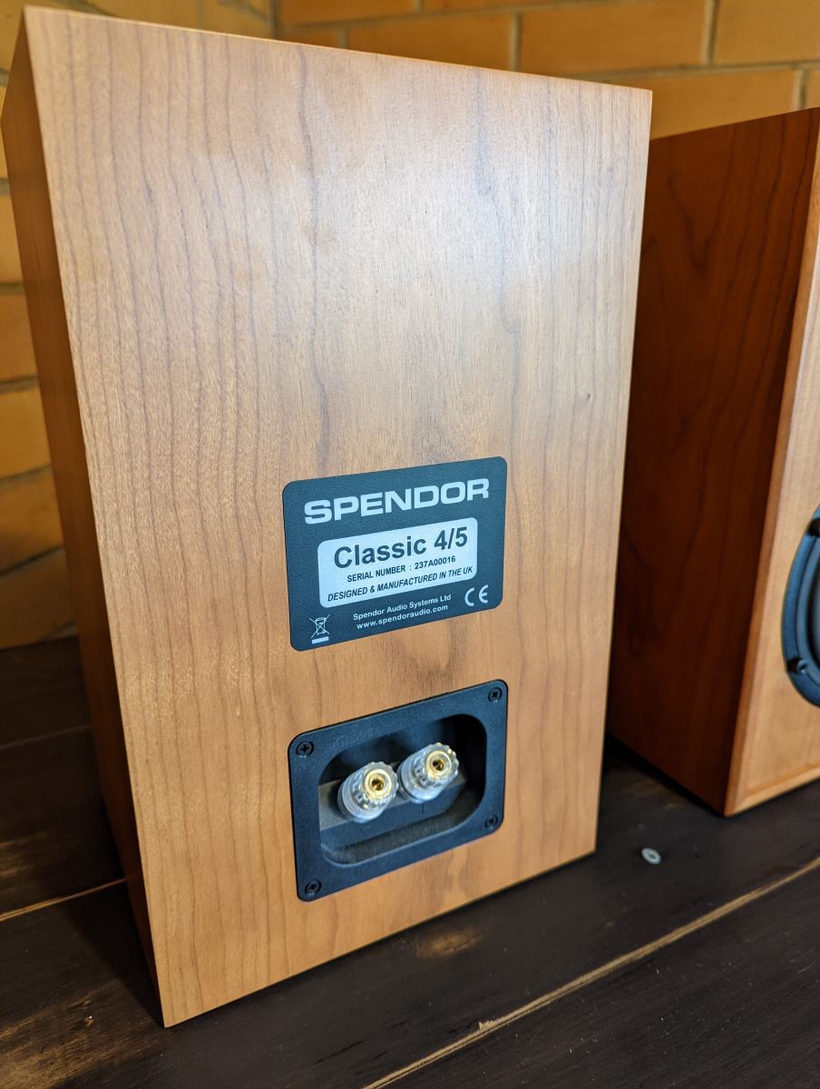 Spendor classic 4/5 bookshelf speakers |﻿ Stereo, Home Cinema ...