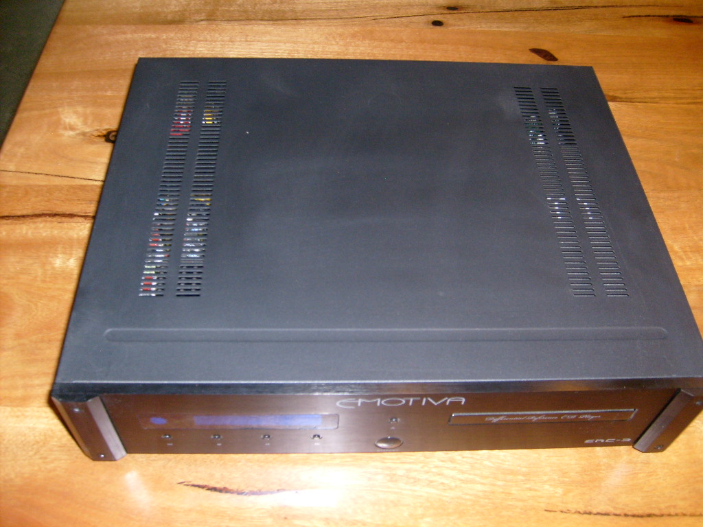 Emotiva ERC-3 Gen 2 CD player / digital transport - Stereo, Home Cinema ...