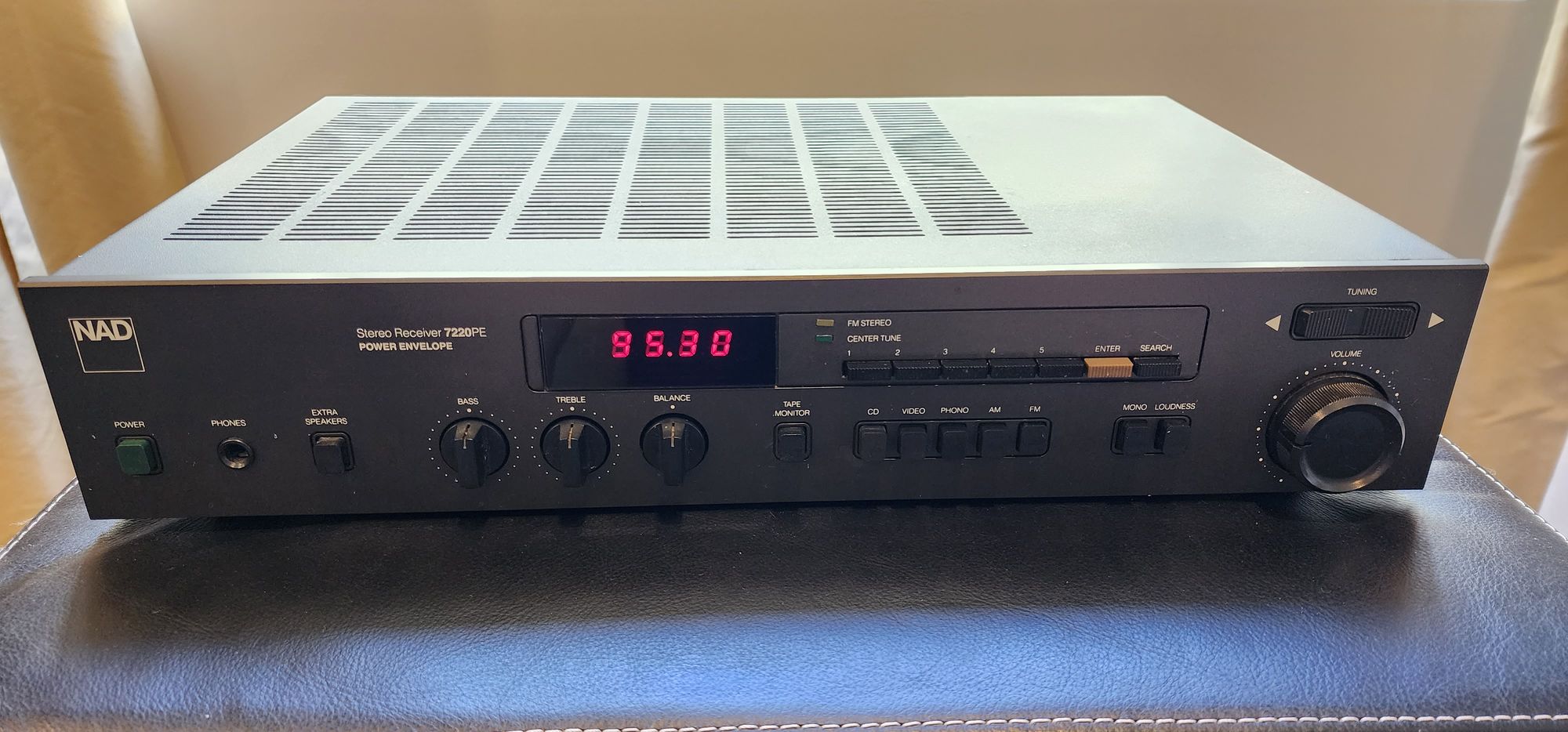 SOLD ELSEWHERE: NAD System - 7220 Receiver, 5220 CD, 6220 Cassette ...