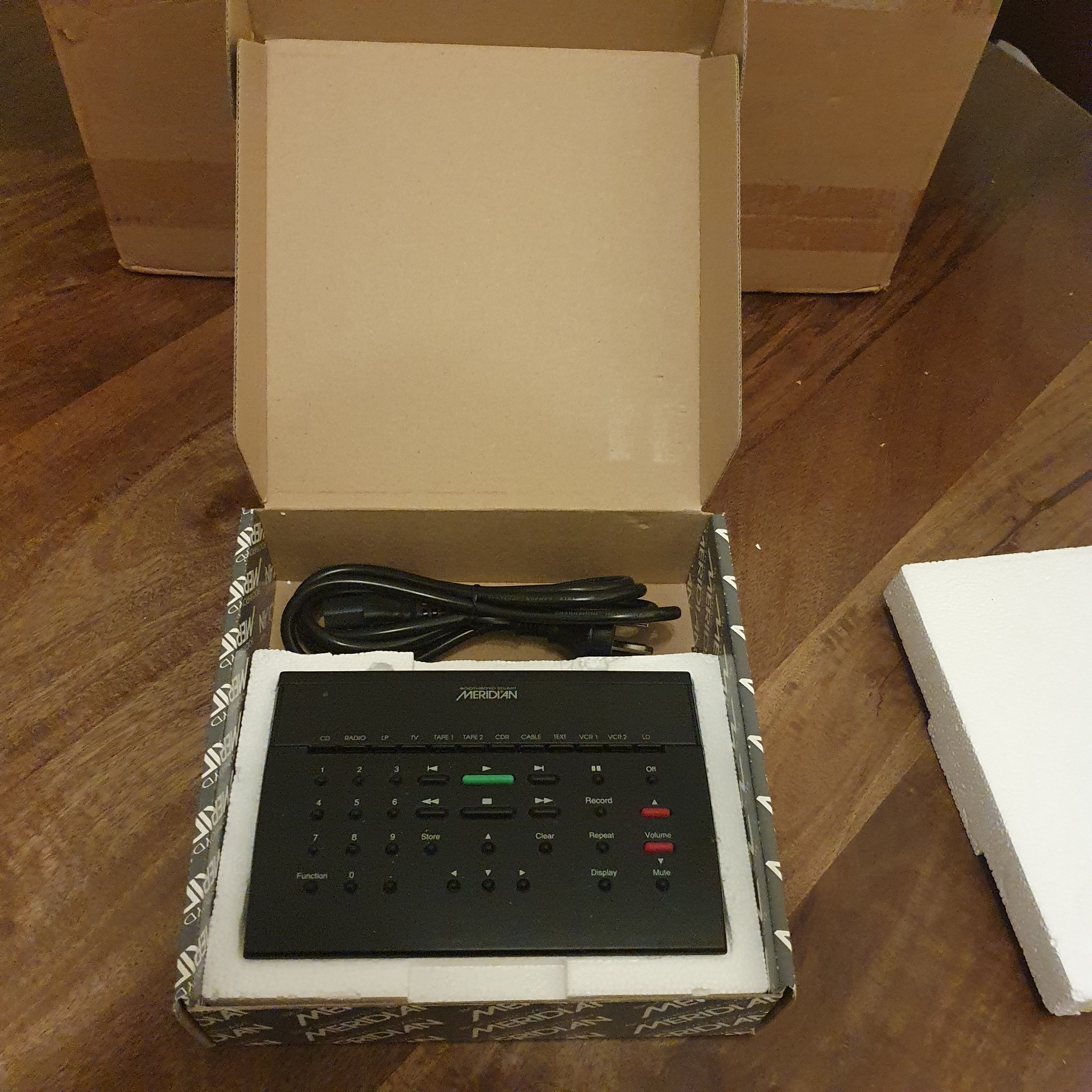 Meridian 506.24 CD Player in box - Stereo, Home Cinema, Headphones ...