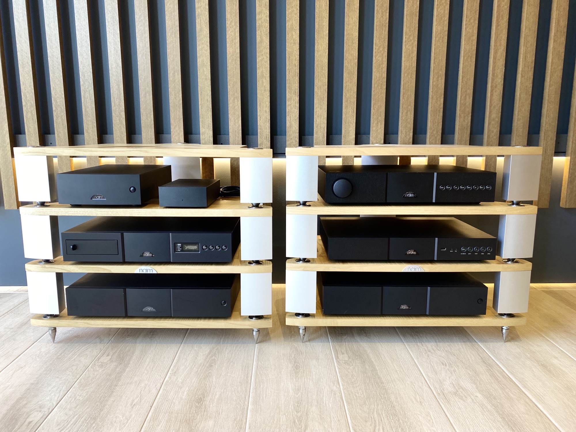 Naim NAP 200, NAC 202, DAC, HI CAP, CDX-2, XPS and RACK - Commercial ...