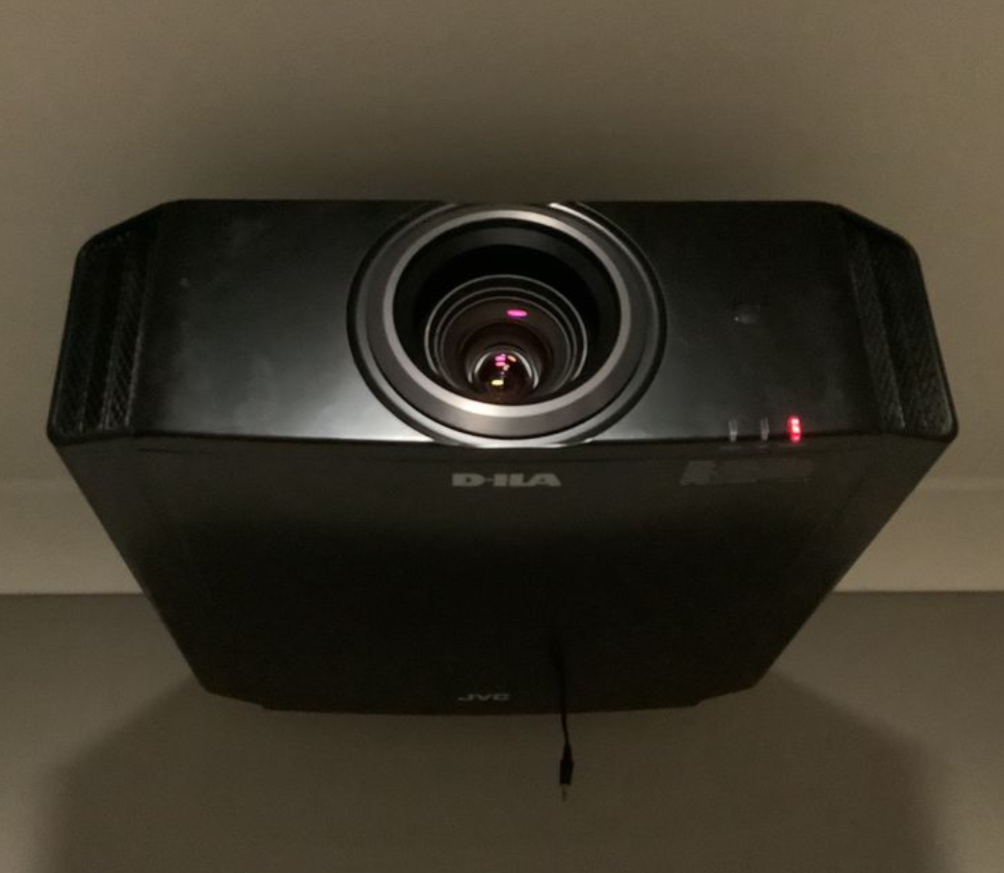 JVC DLA-X55RB 4K EShift 3D capable projector (pending ) - Stereo, Home ...