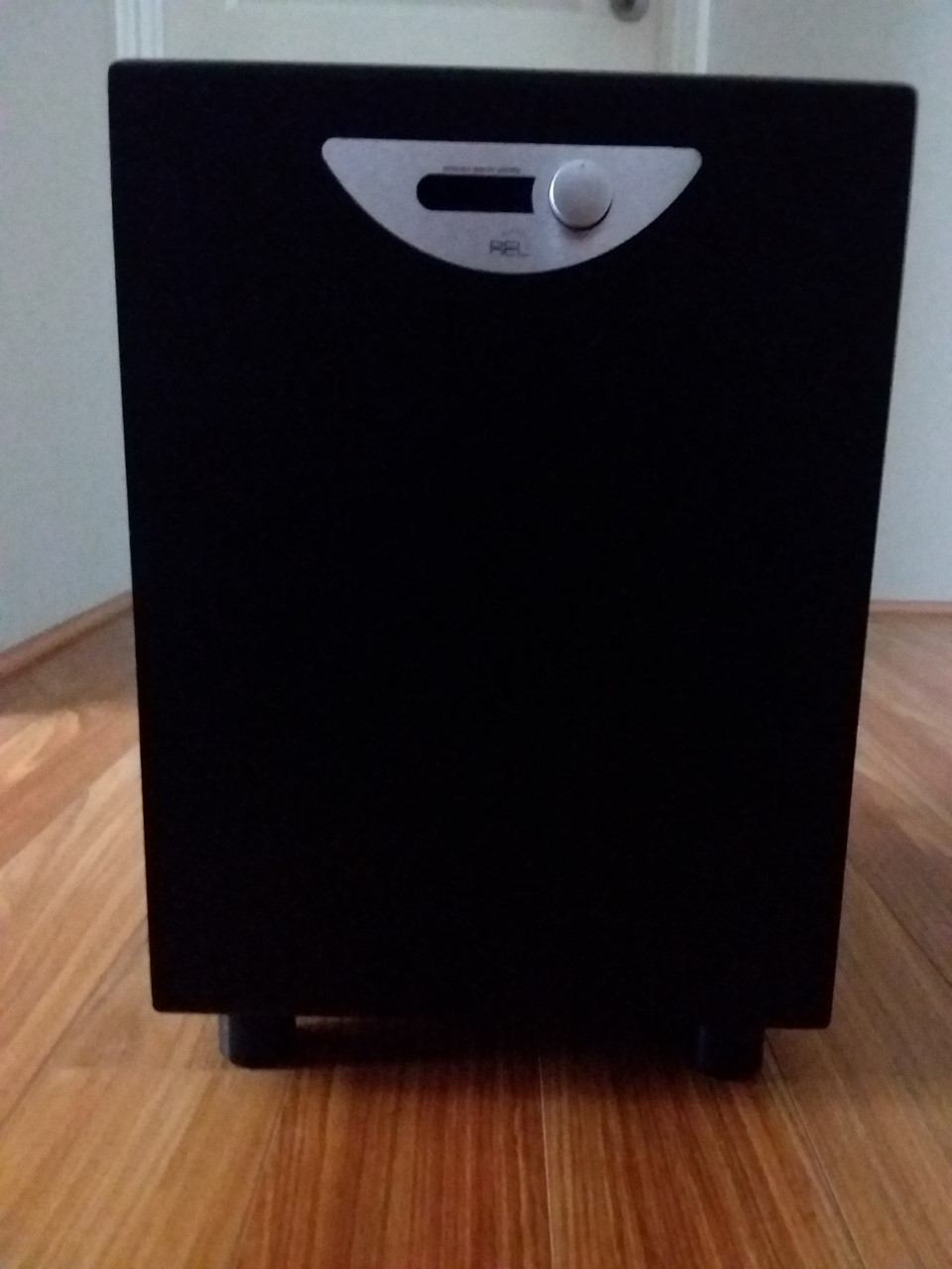REL Strata 5 Subwoofer. - Stereo, Home Cinema, Headphones Components ...