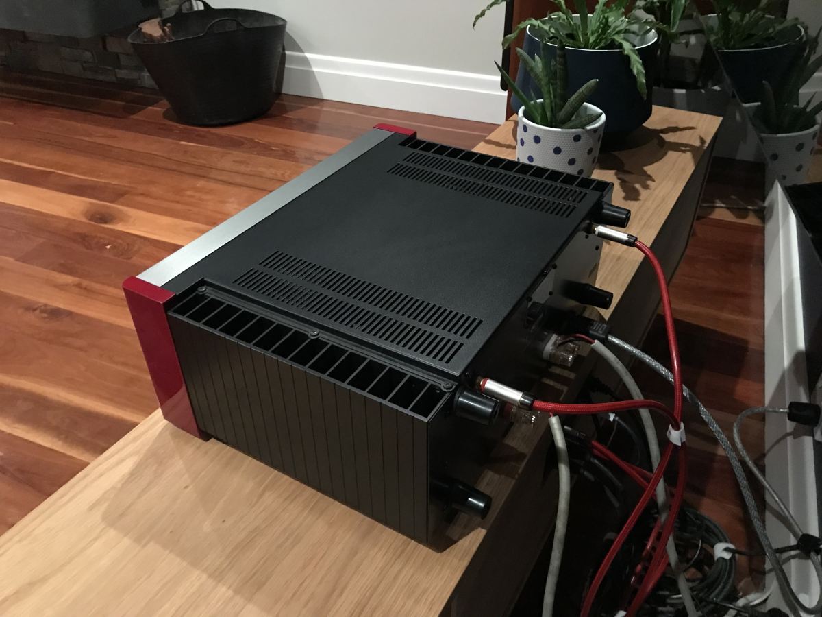 Rotel Michi RHB 10 power amp |﻿ Stereo, Home Cinema, Headphones Components