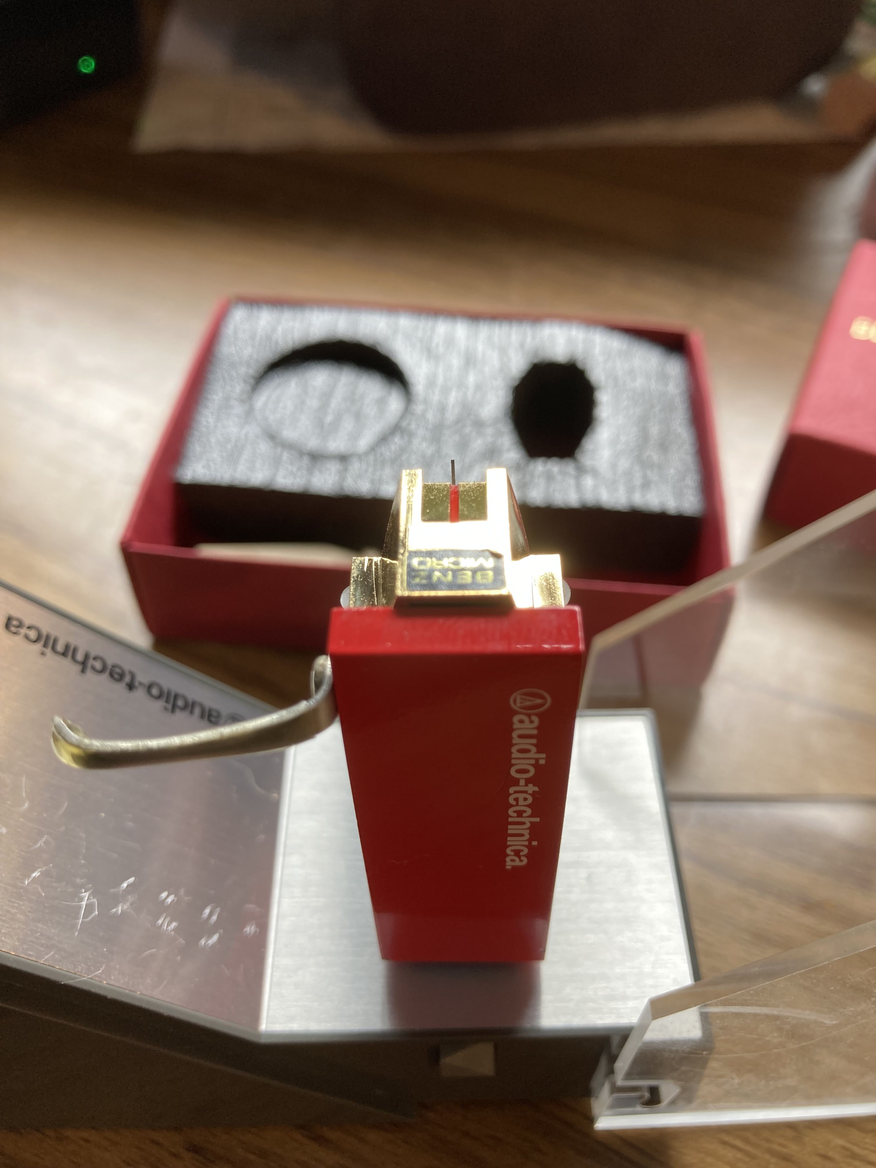 Benz Micro Gold MC w/ new boron cantilever & nude MR - Stereo, Home ...