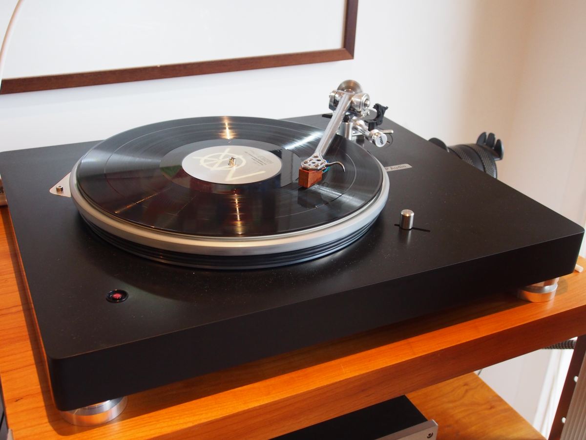Rega RB3000 and a Garrard 301 - Turntables, Record Players & Vinyl ...