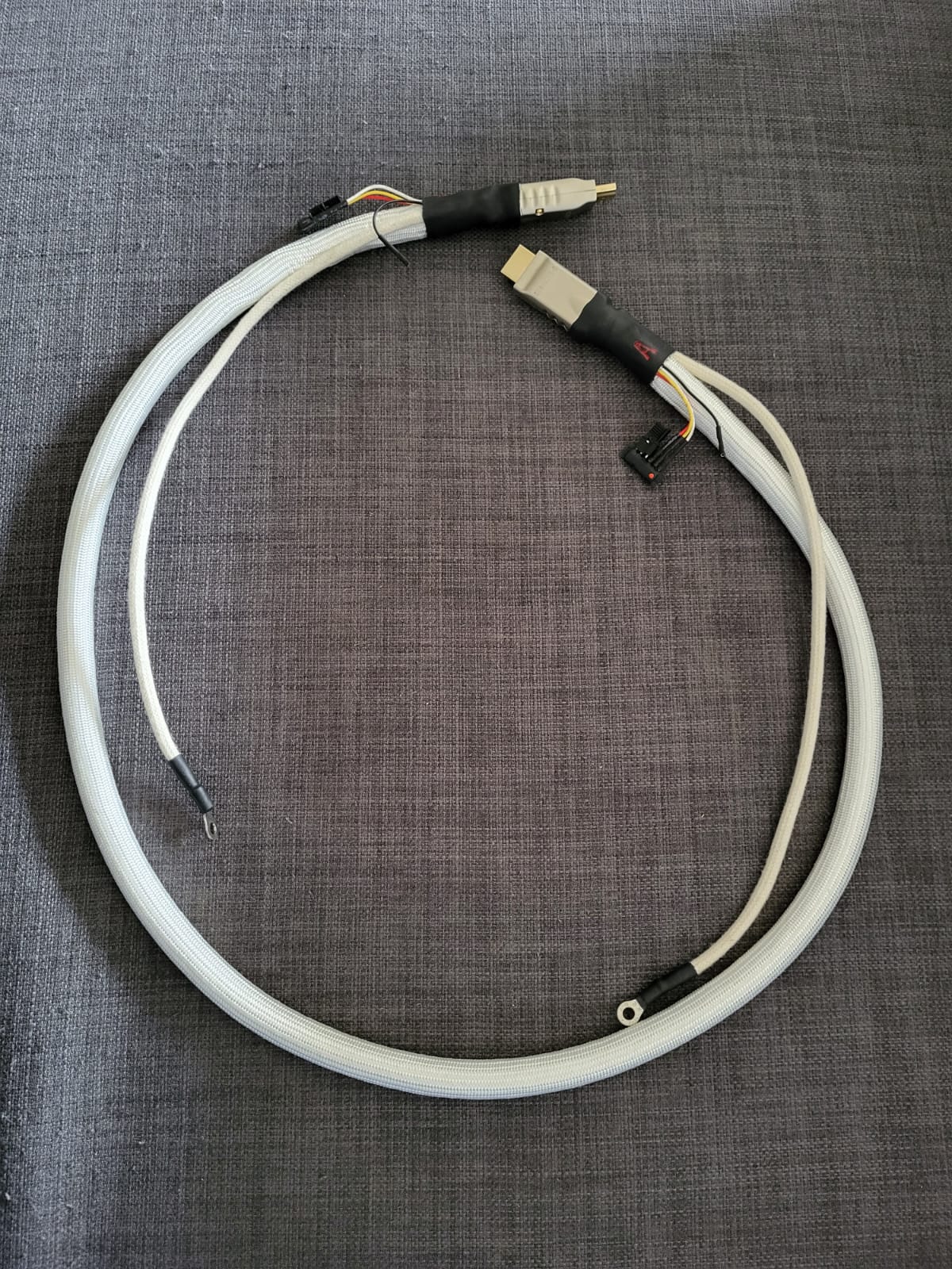 HDMI ^2 i2s Cable by Phasure (Lush) 1 meter - Hi-Fi and Cinema Cables ...