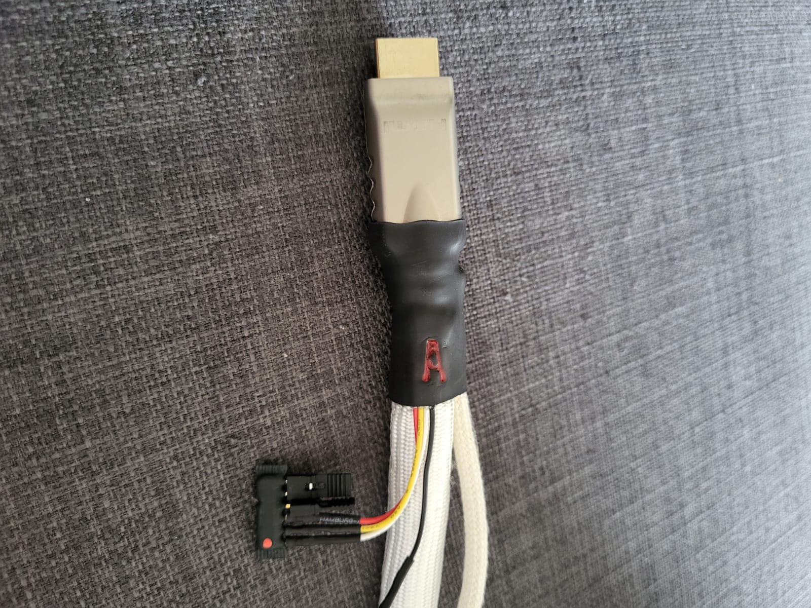 HDMI ^2 i2s Cable by Phasure (Lush) 1 meter - Hi-Fi and Cinema Cables ...