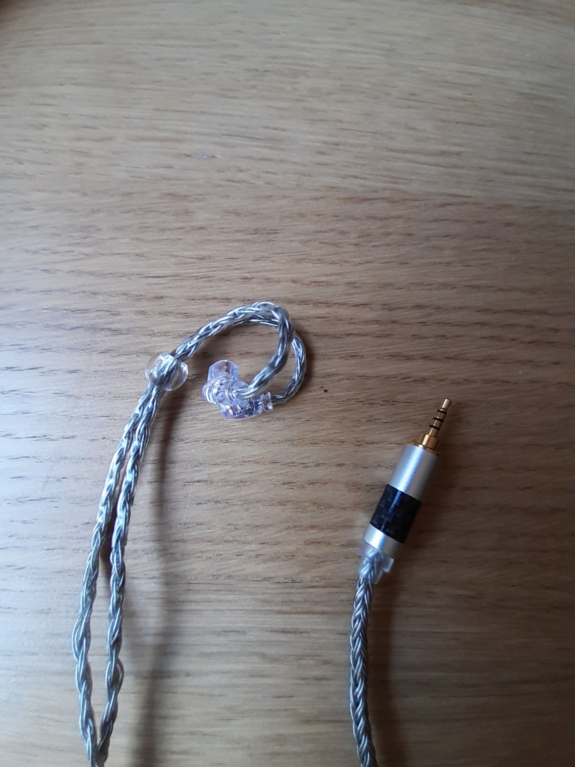 Various Iem Cables - Hi-Fi and Cinema Cables & Accessories - StereoNET