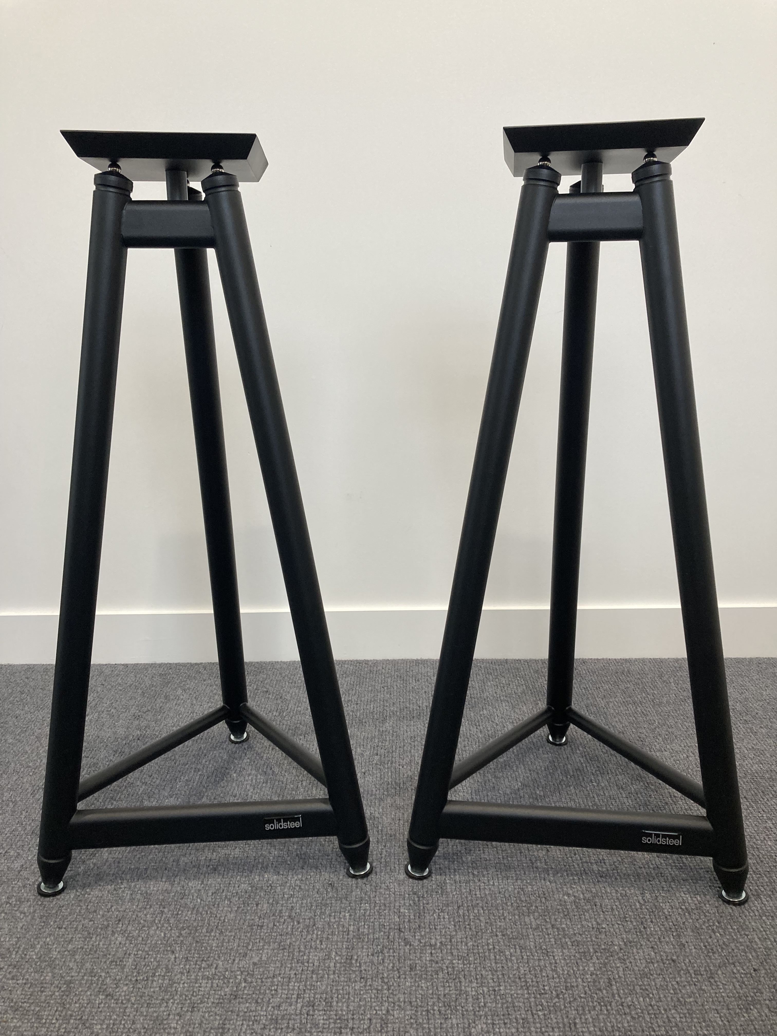 Solidsteel SS-7 Speaker Stands Black |﻿ Hi-Fi and Cinema Cables ...