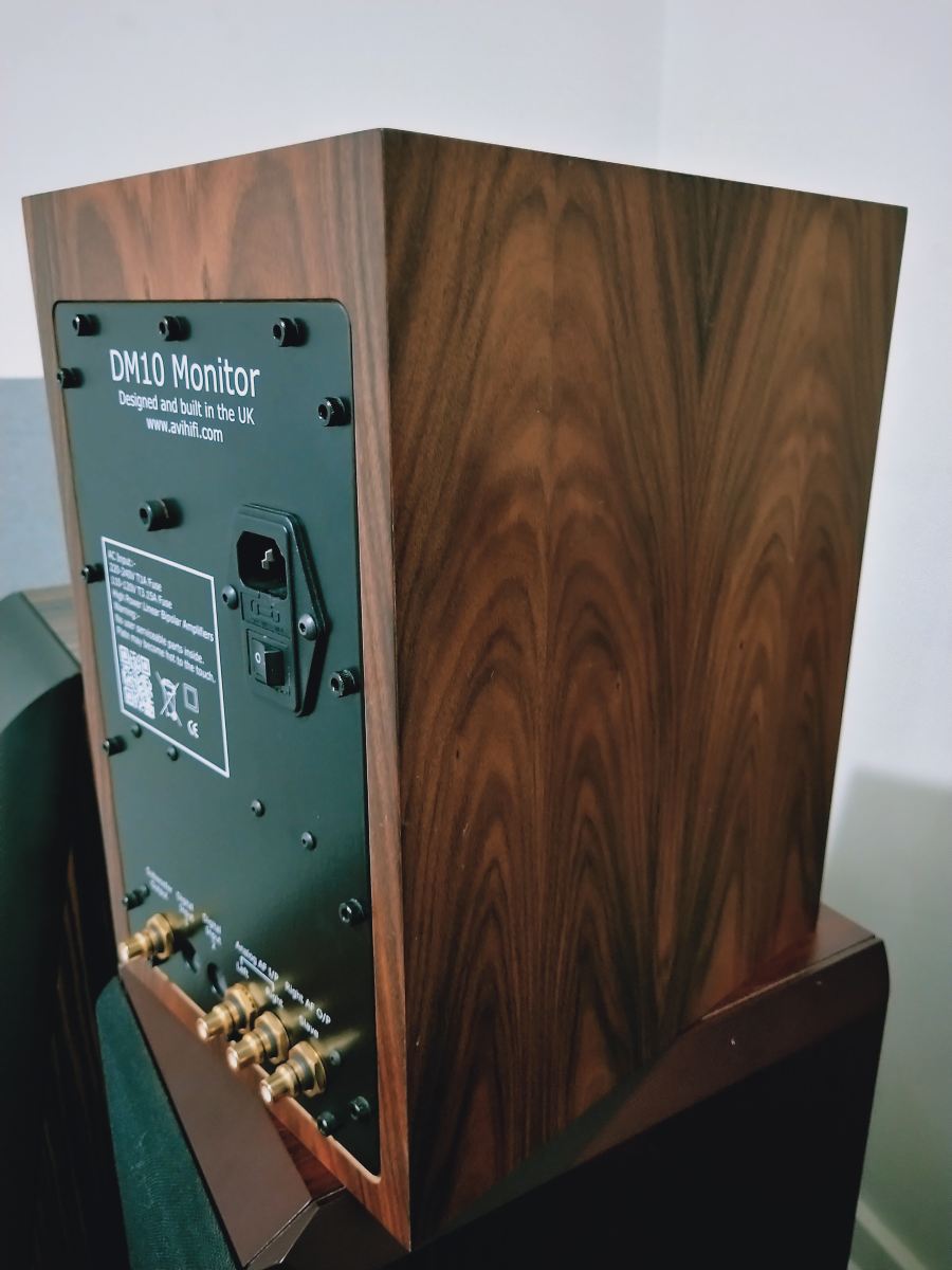 AVI DM10 Speakers & Subwoofer - Stereo, Home Cinema, Headphones ...