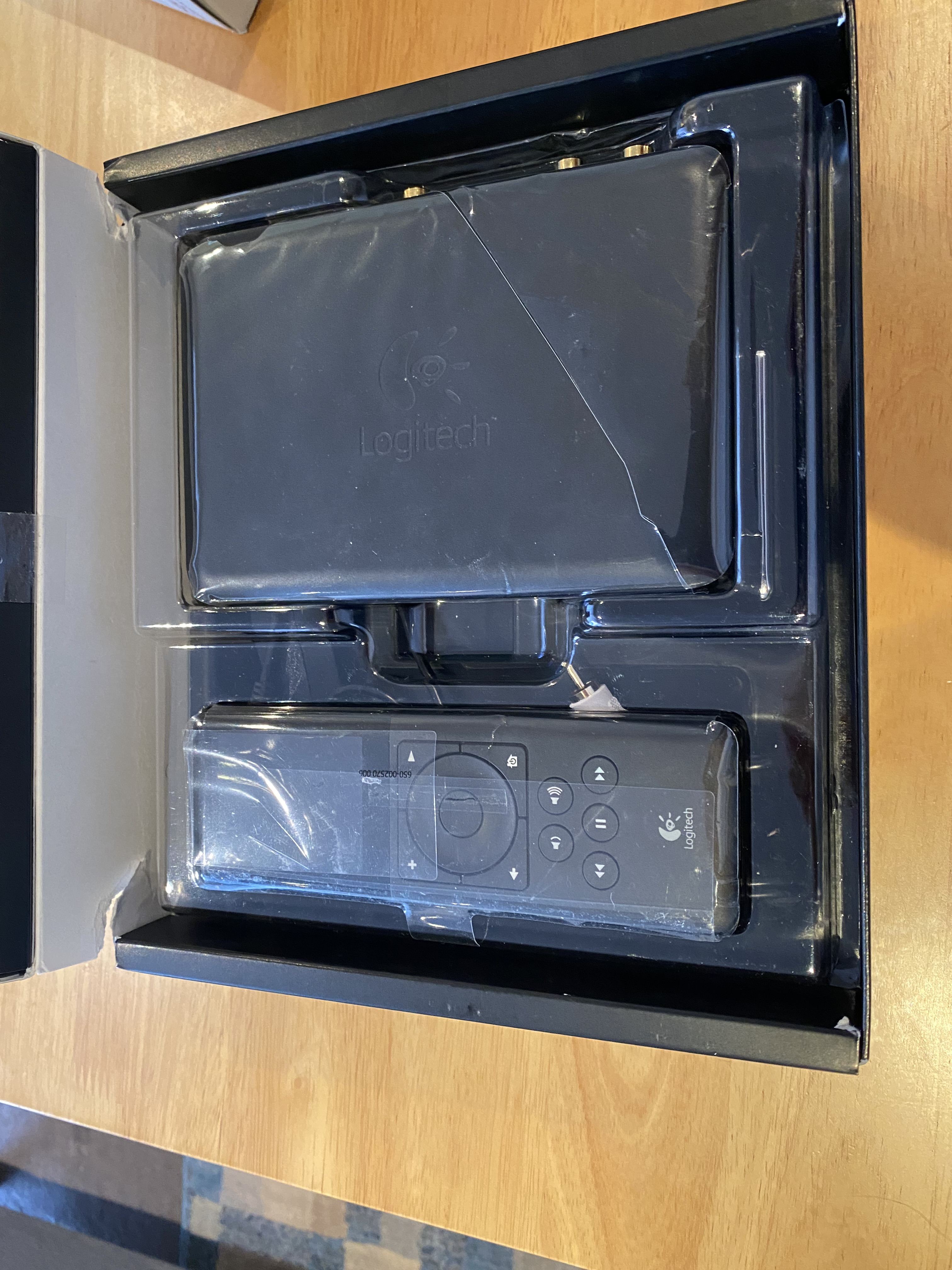 Logitech Duet Streamer - Stereo, Home Cinema, Headphones Components ...