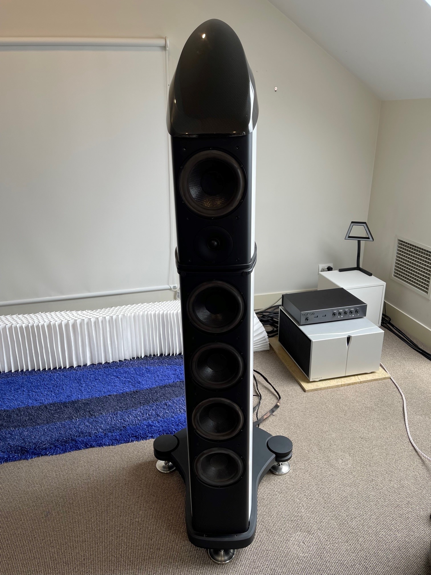 Wilson Benesch Cardinal - with optional white gloss panels - Stereo ...