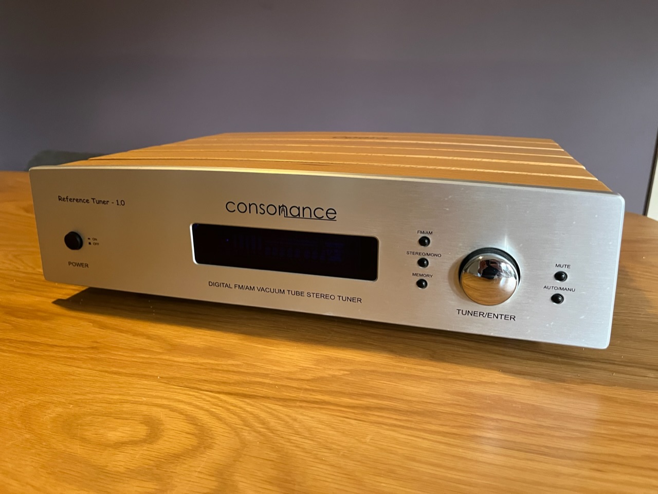 Opera Consonance Reference Tuner-1.0 Tube FM/AM - Stereo, Home Cinema ...