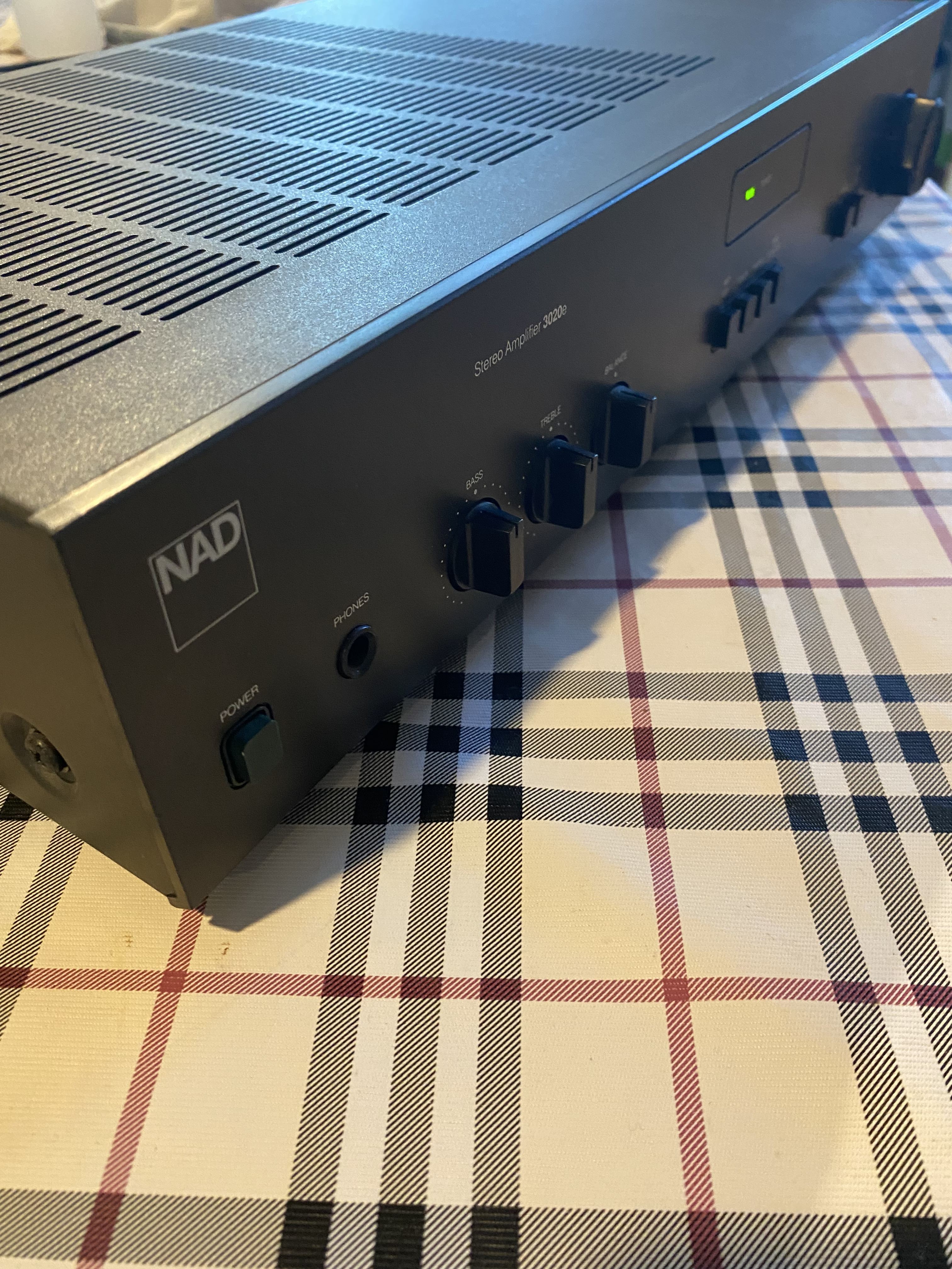 FS: NAD 3020e Mint. |﻿ Stereo, Home Cinema, Headphones Components
