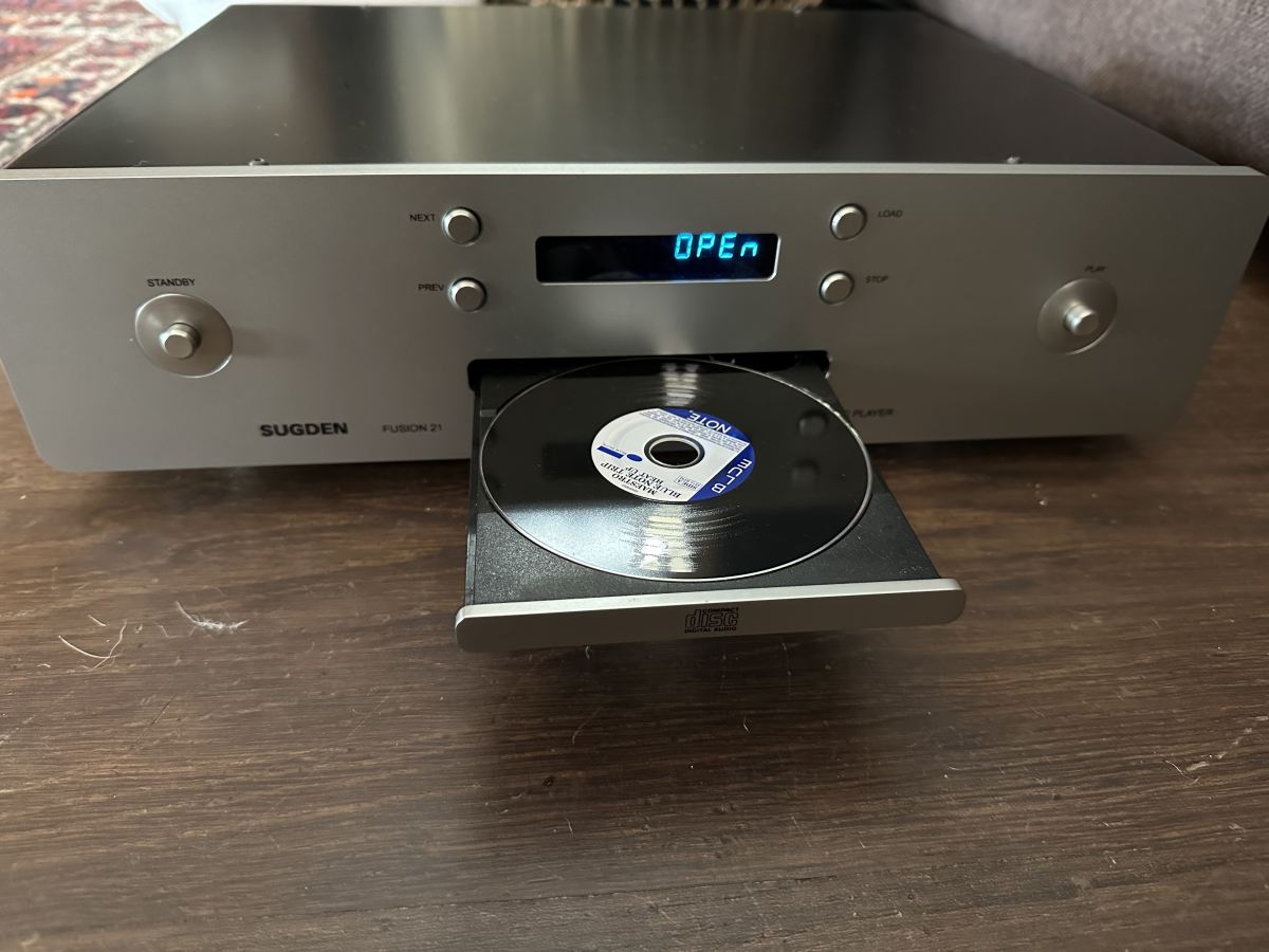 Sugden Fusion CD Player - Stereo, Home Cinema, Headphones Components ...