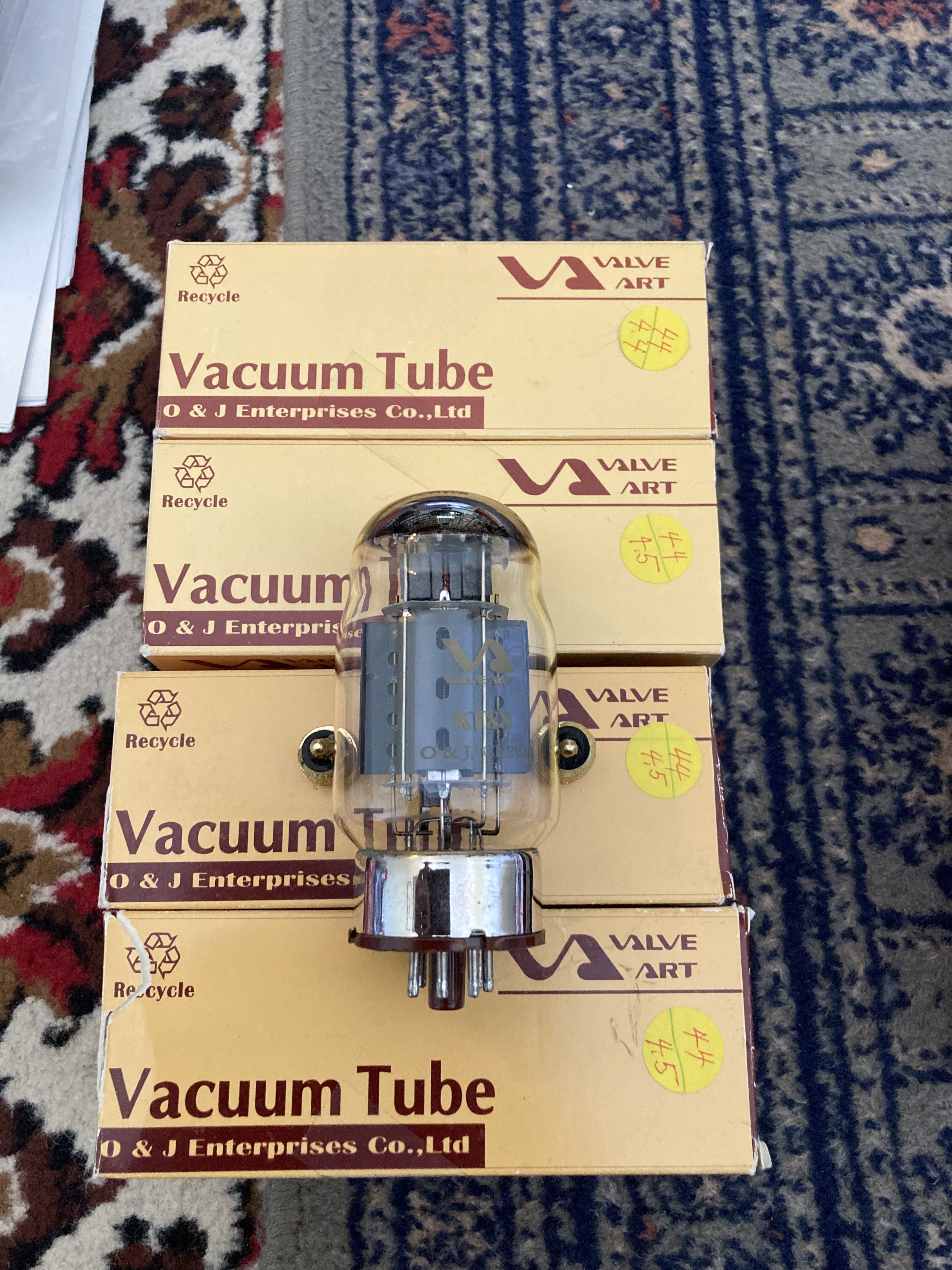 Valve Art Tubes. - Hi-Fi and Cinema Cables & Accessories - StereoNET