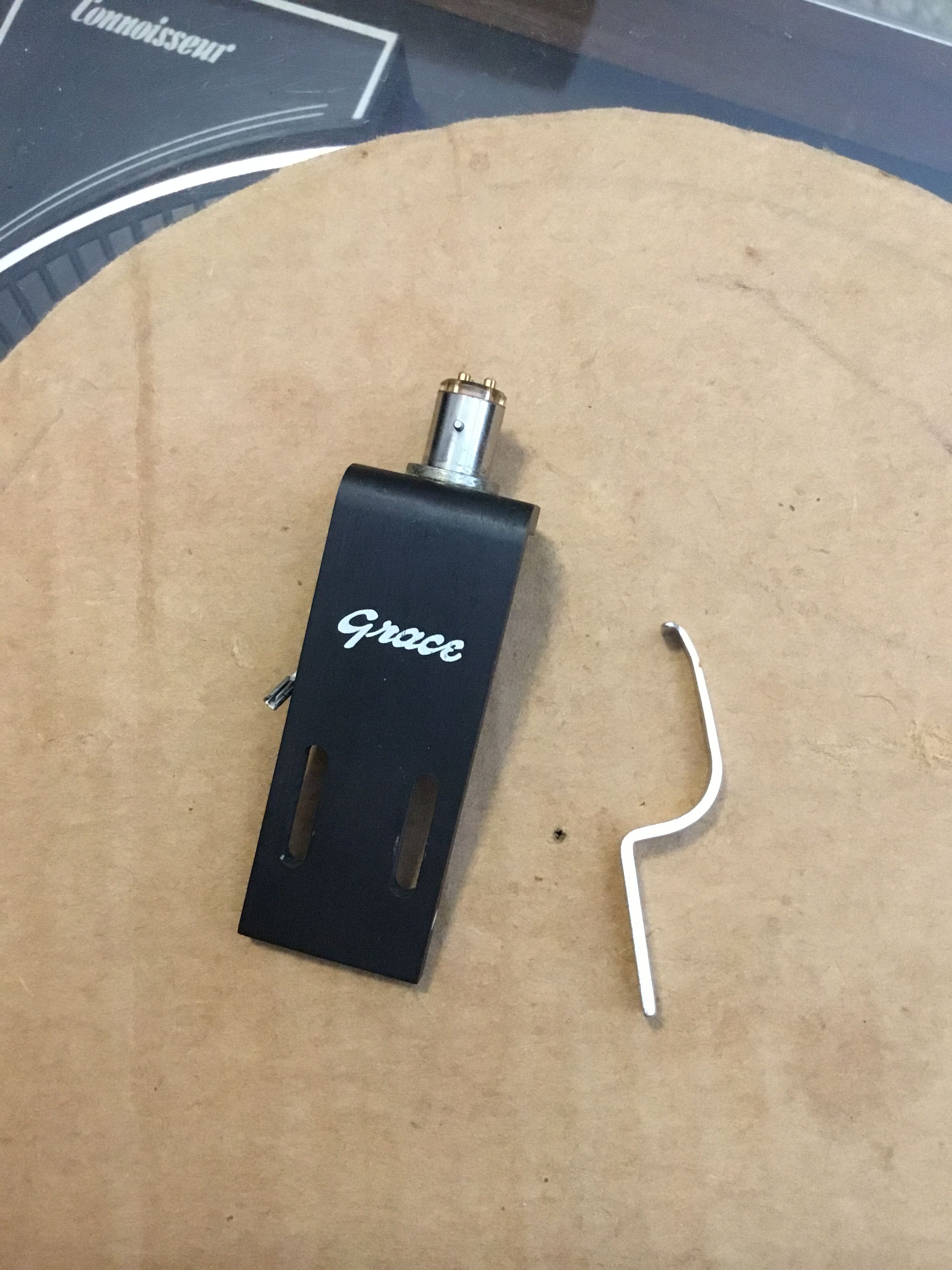 Grace carbon fibre head shell Hs-6 |﻿ Hi-Fi and Cinema Cables & Accessories