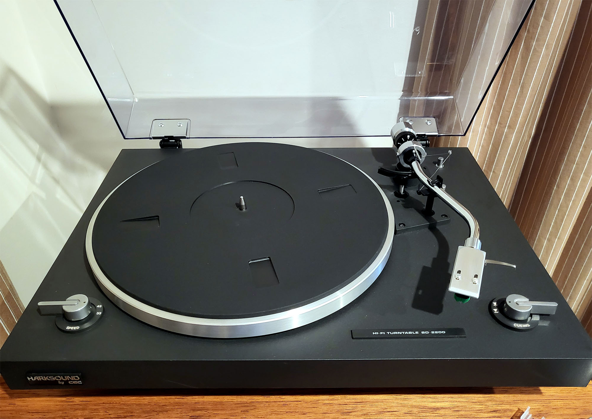 CEC BD2200 - fully serviced & upgraded TT that sounds superb - Stereo, Home Cinema, Headphones ...