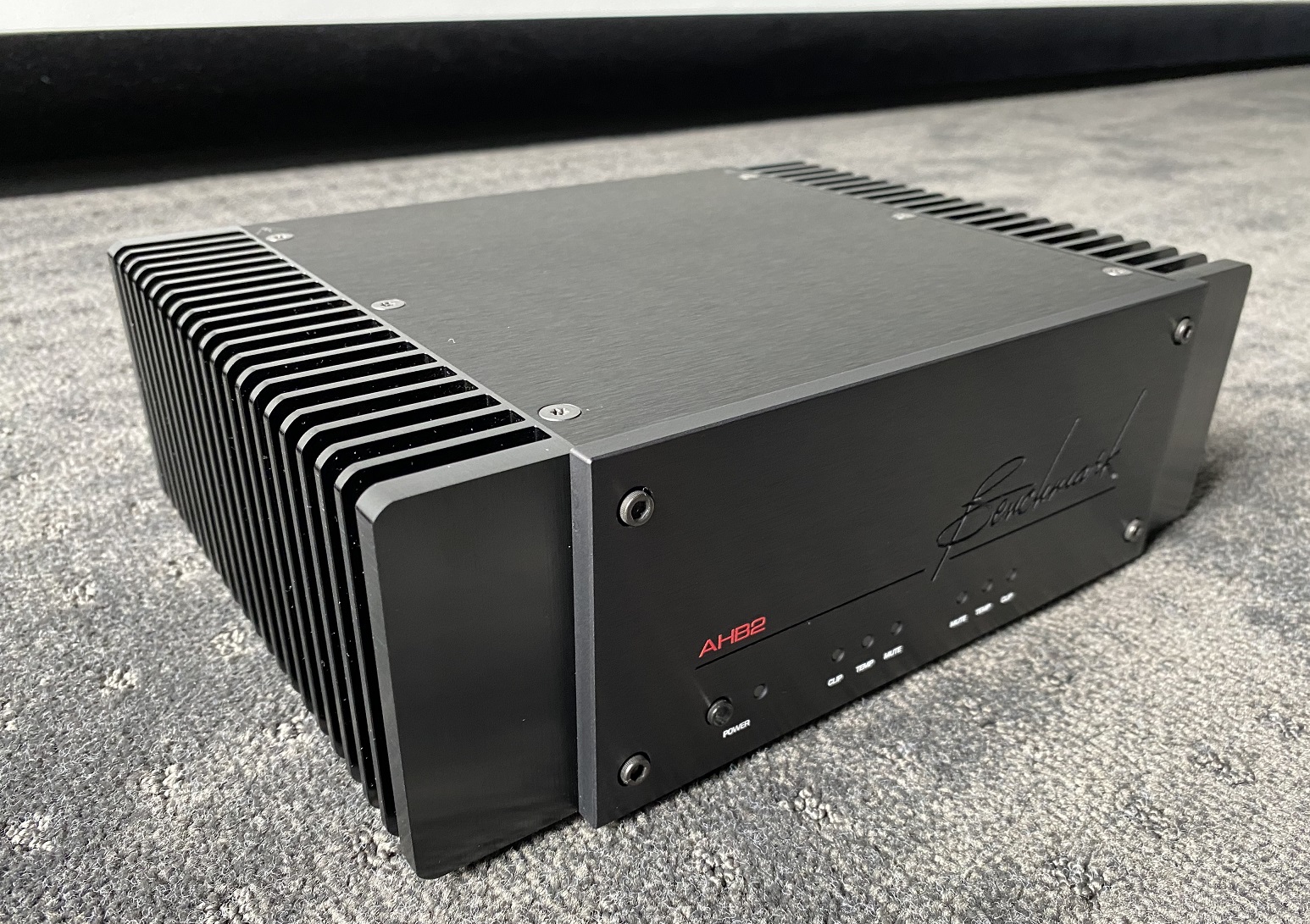 Benchmark AHB2 Power Amplifier - Stereo, Home Cinema, Headphones ...