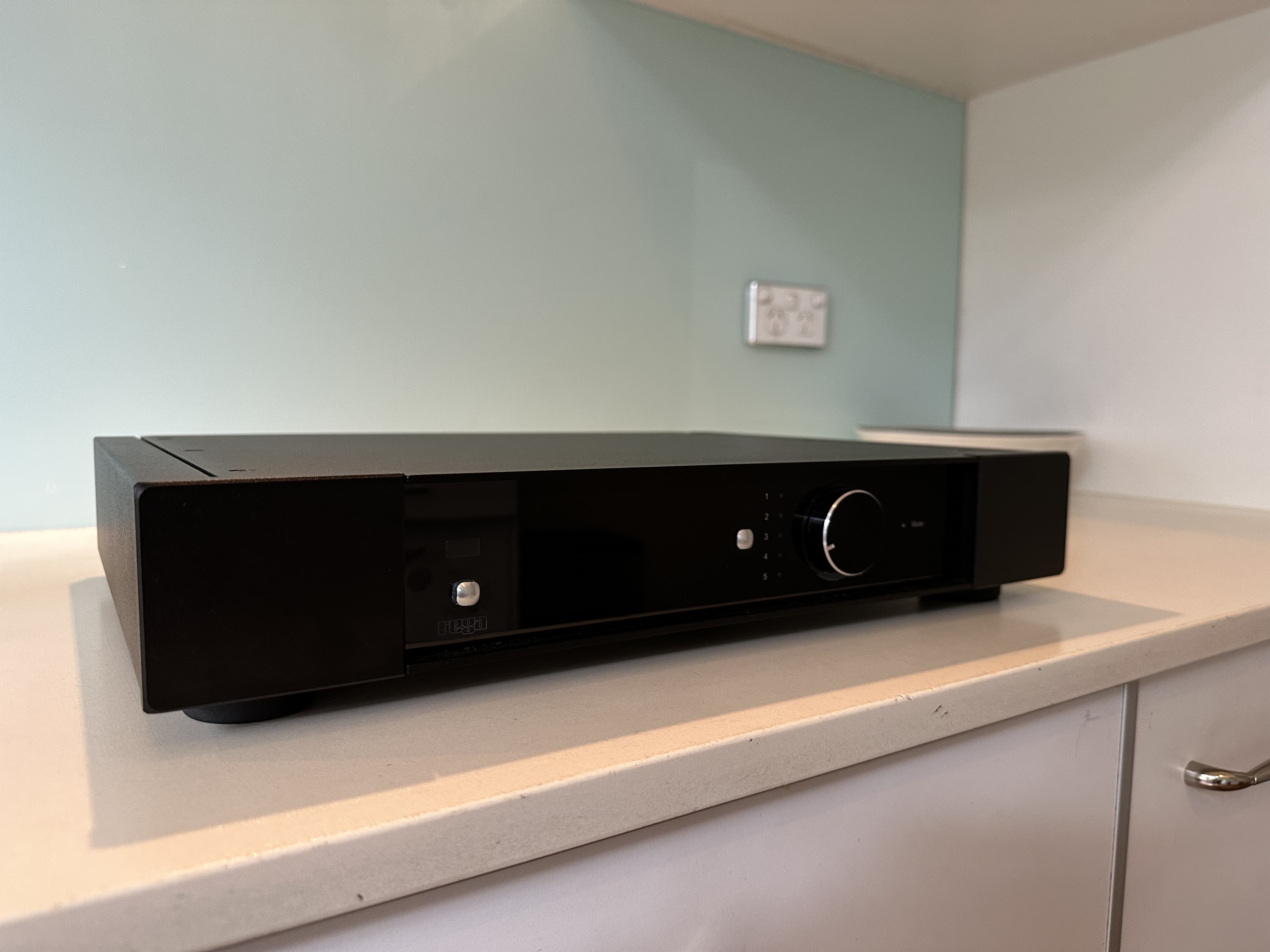 Rega Elex-R Integrated Amp - Stereo, Home Cinema, Headphones Components ...