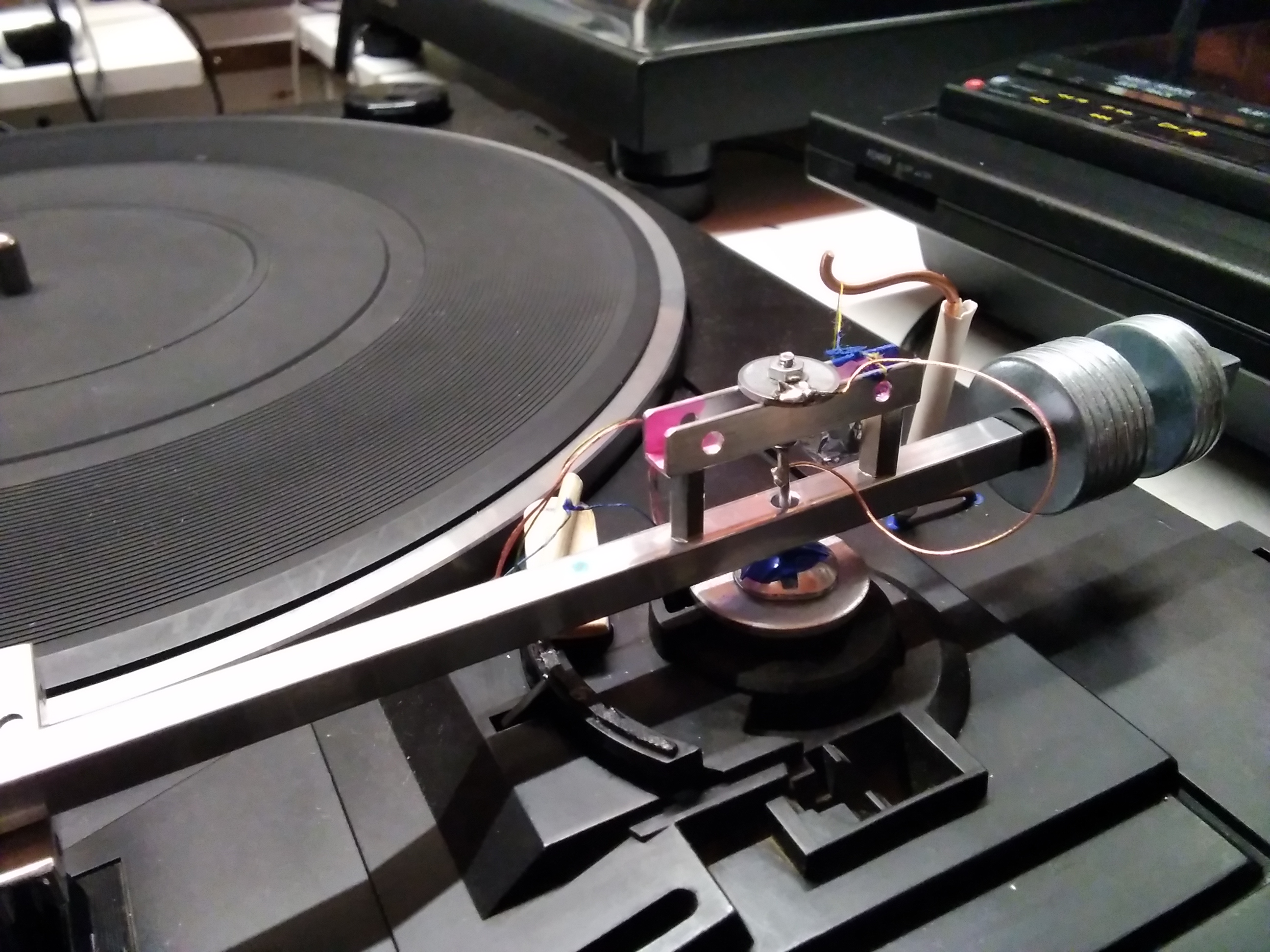 Record deck tonearm - DIY Audio Projects - StereoNET