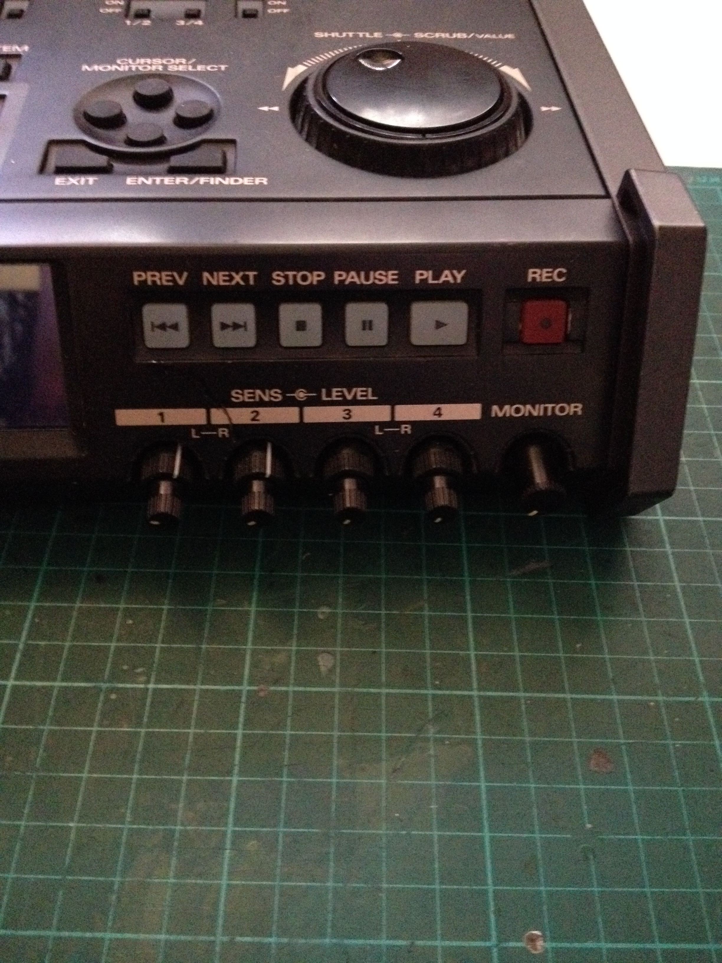 ROLAND EDIROL RP-4 PRO RECORDER - Stereo, Home Cinema, Headphones ...