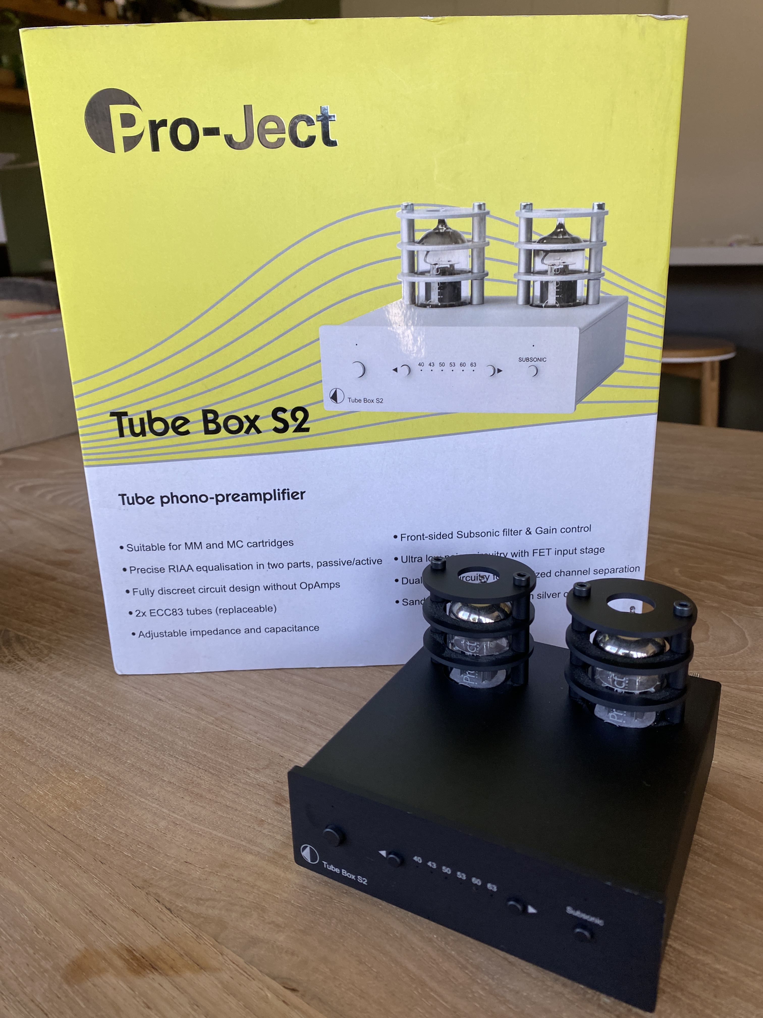 Pro-Ject Tube Box S2 Phono Stage - Stereo, Home Cinema, Headphones ...