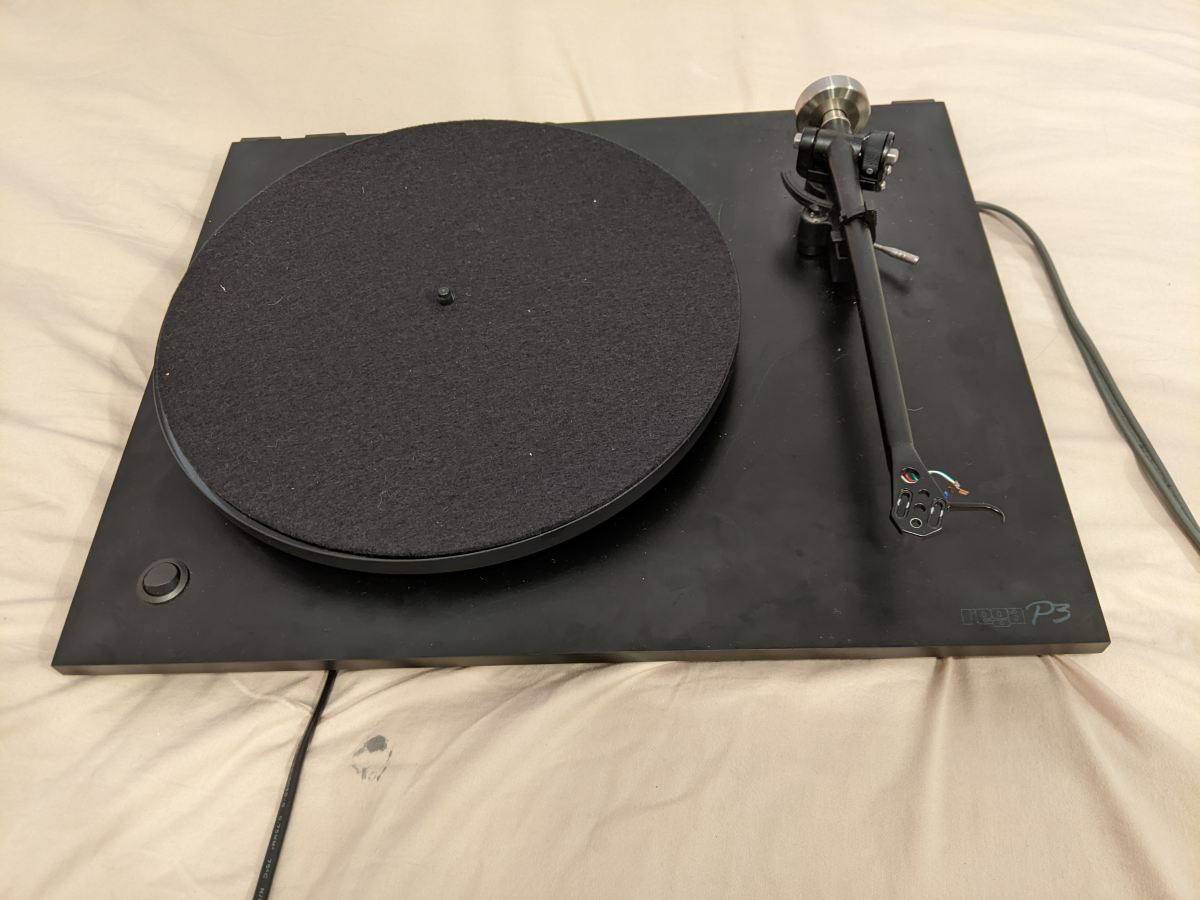 Rega Planar 3 Turntable - P3 w RB 330 Tone-arm & Shure M111E - Stereo ...