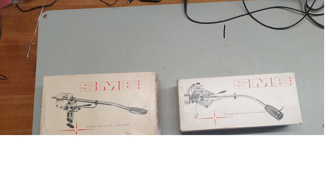 Bulk collection vitage hifi, includng Garrad 301's, SME arms - Stereo ...