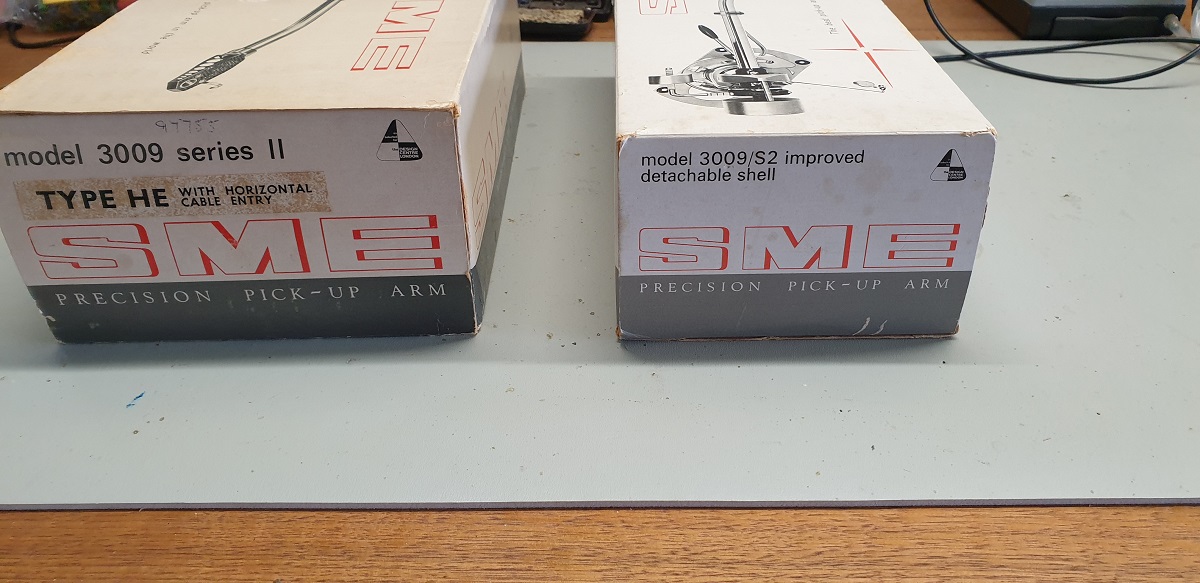 Bulk collection vitage hifi, includng Garrad 301's, SME arms - Stereo ...