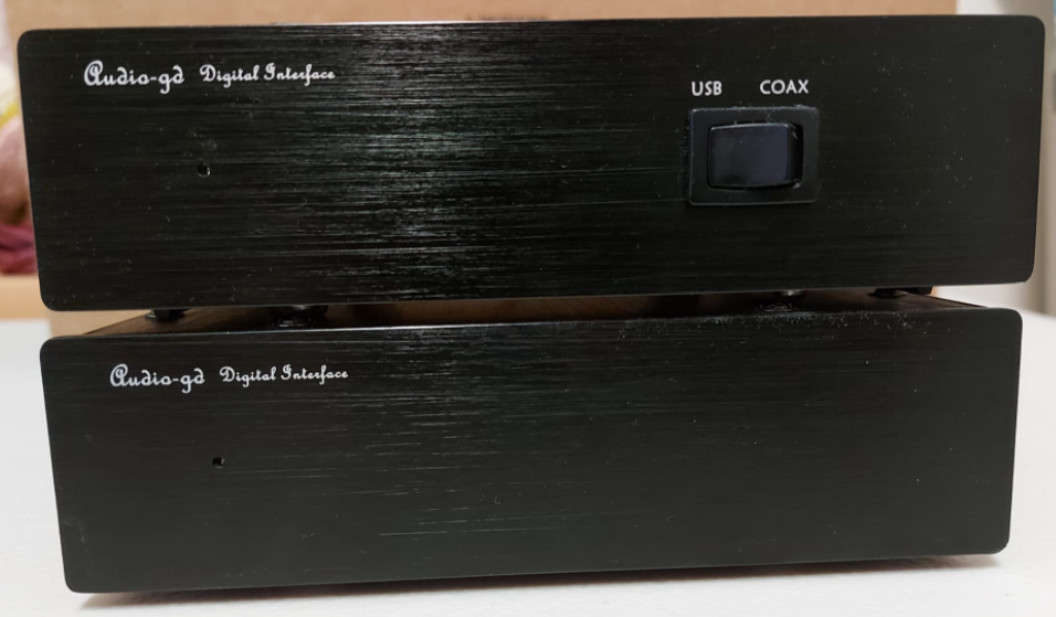 Audio-GD DI-V3 DDC + DI-PSU + Upgraded DC cable - Hi-Fi and Cinema ...