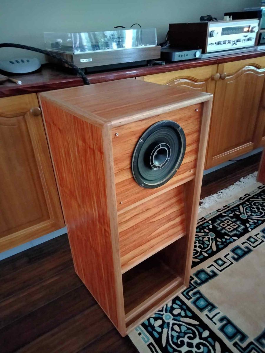 Transmission line speaker project based on Coral |﻿ DIY Audio Projects