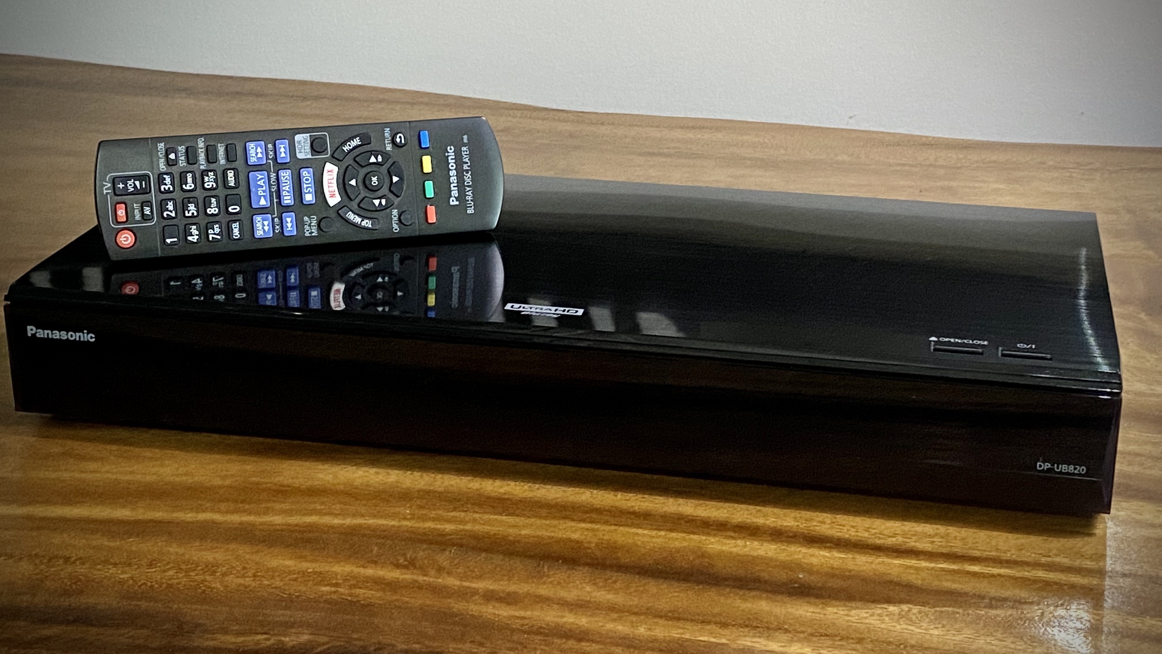 Panasonic UB820 4k Ultra HD Bluray player |﻿ Stereo, Home Cinema ...