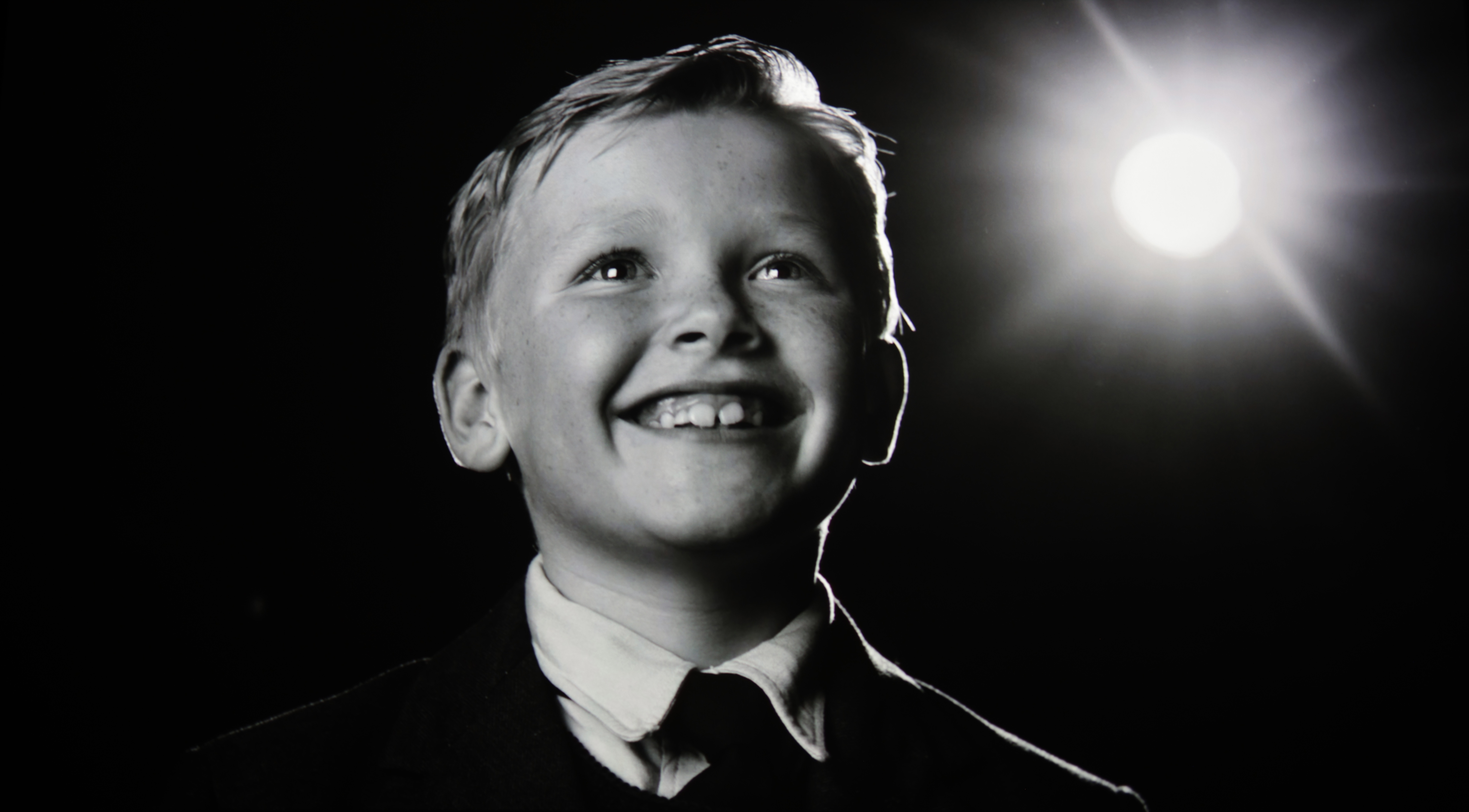 Belfast, Kenneth Branagh Movie - Movies - Box Office, Blu-ray Releases ...