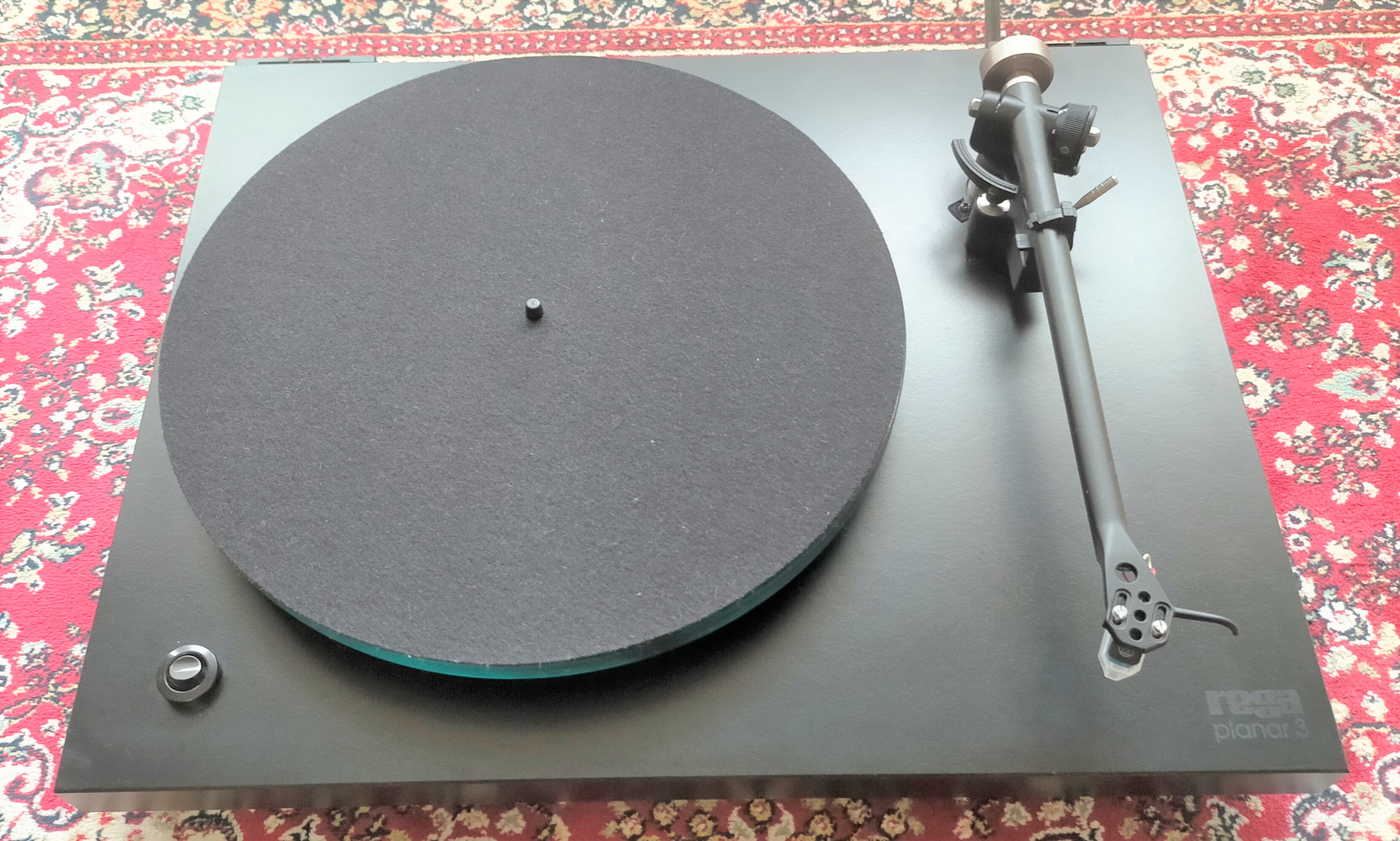Rega Planar 3 Turntable. |﻿ Stereo, Home Cinema, Headphones Components