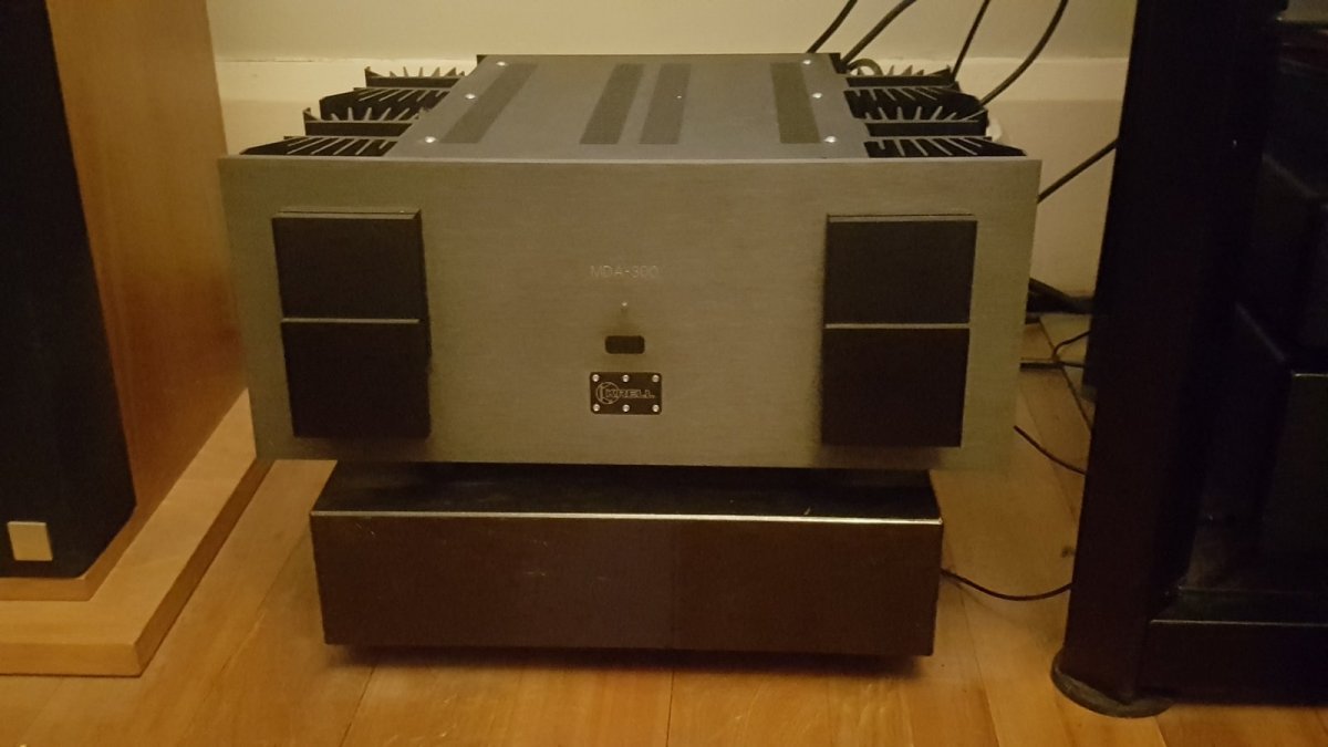Krell MDA 300 Monoblock Amplifiers. - Stereo, Home Cinema, Headphones ...