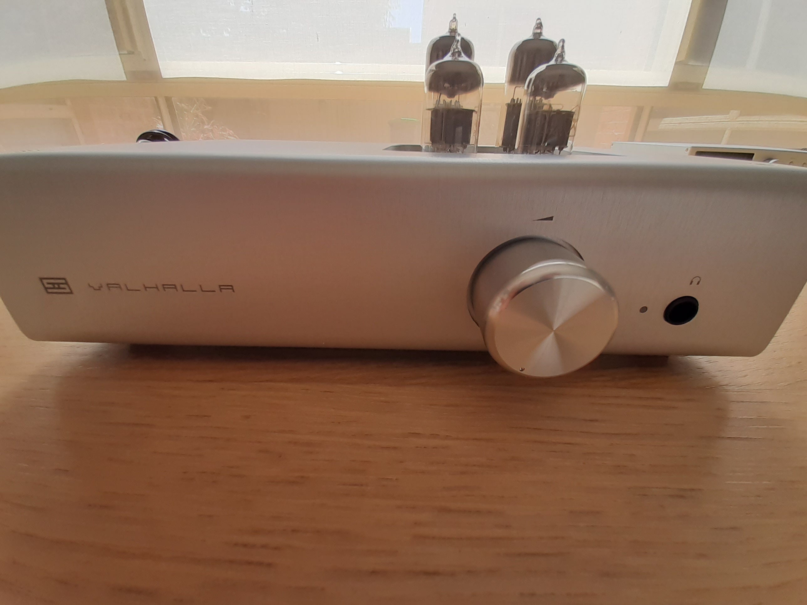 Schiit Valhalla 2 - OTL Headphone Amplifier - Stereo, Home Cinema ...