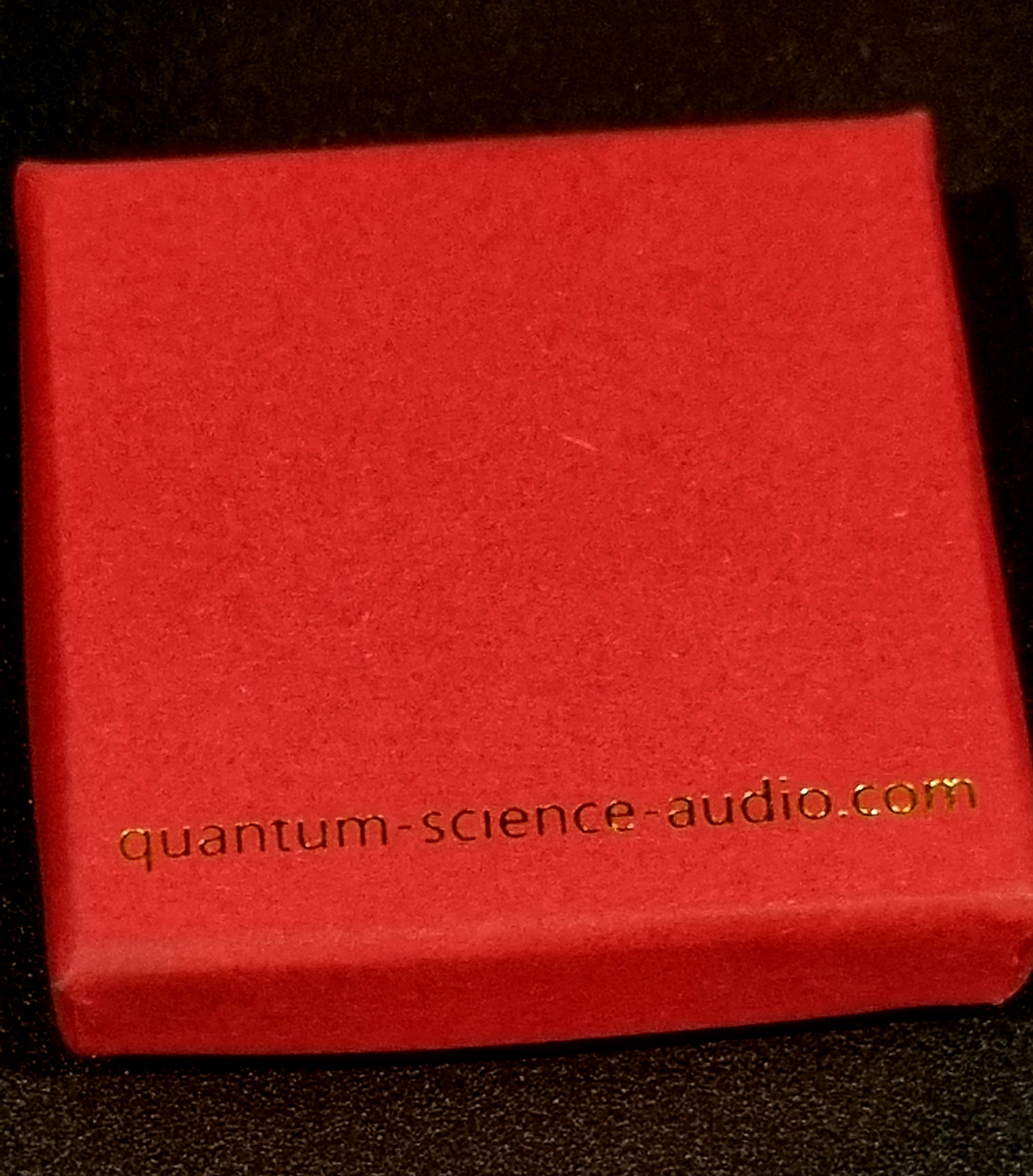 QSA QUANTUM SCIENCE AUDIO FUSE "RED" - Hi-Fi and Cinema Cables ...