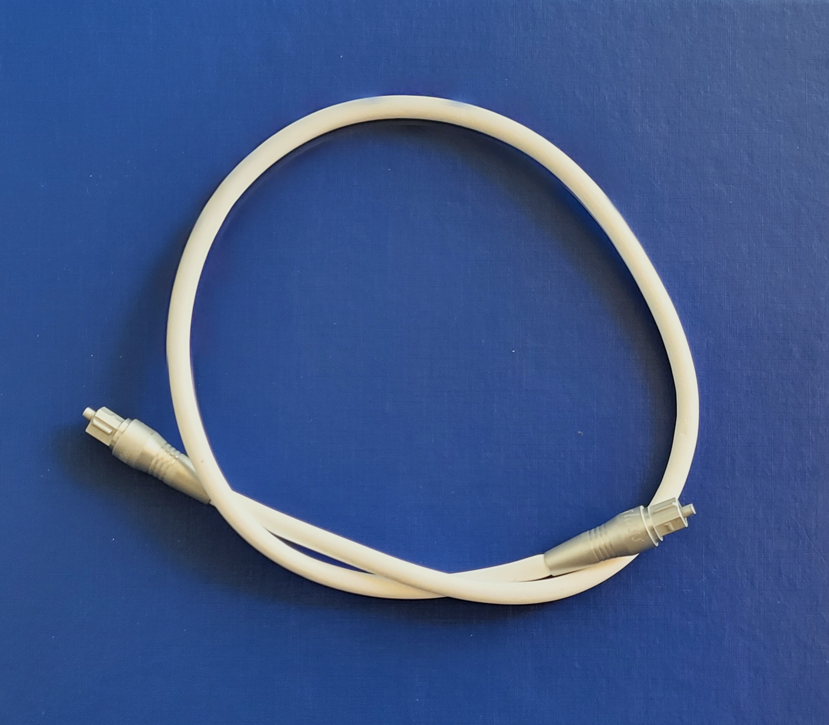 Silflex Glass Cable TOSLINK Premium 0.5 metres. - Hi-Fi and Cinema ...