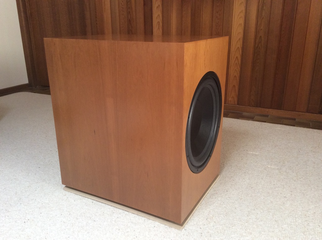 Seaton Submersive Subwoofer - Stereo, Home Cinema, Headphones ...