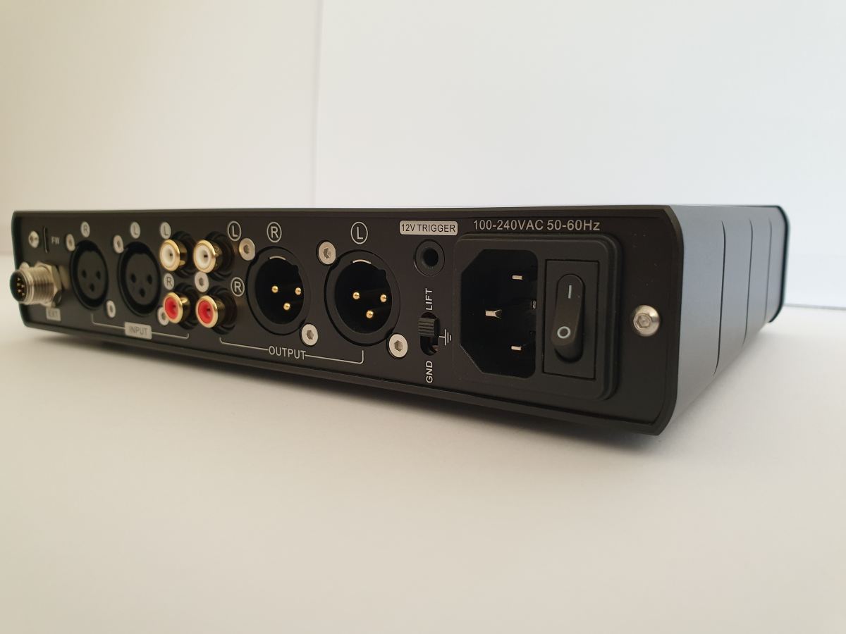 Topping A90 Discrete Balanced Headphone Amplifier - Stereo, Home Cinema ...