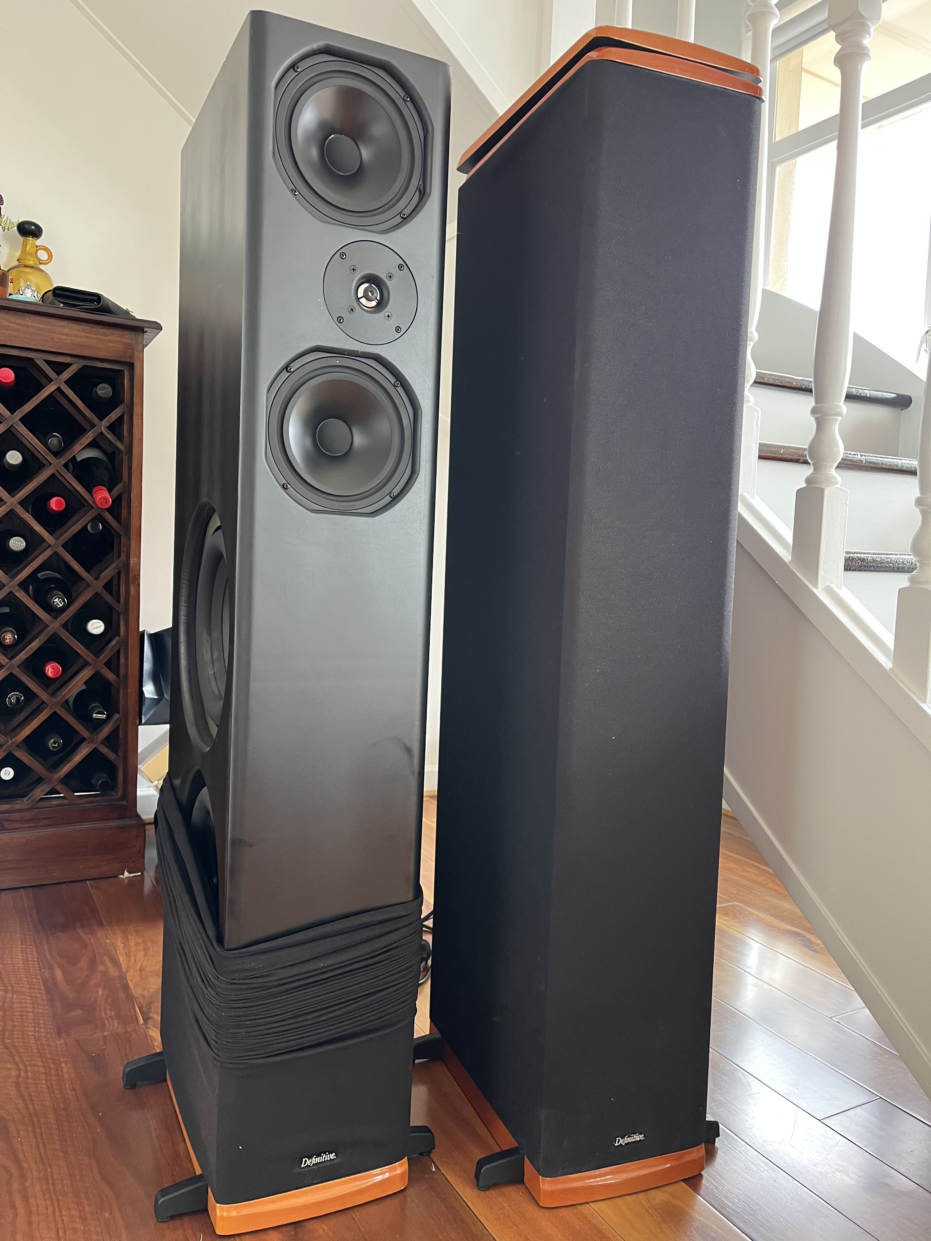 Definitive Technology Speakers Stereo Home Cinema Headphones Definitive Technology Speakers Stereo Home Cinema Headphones