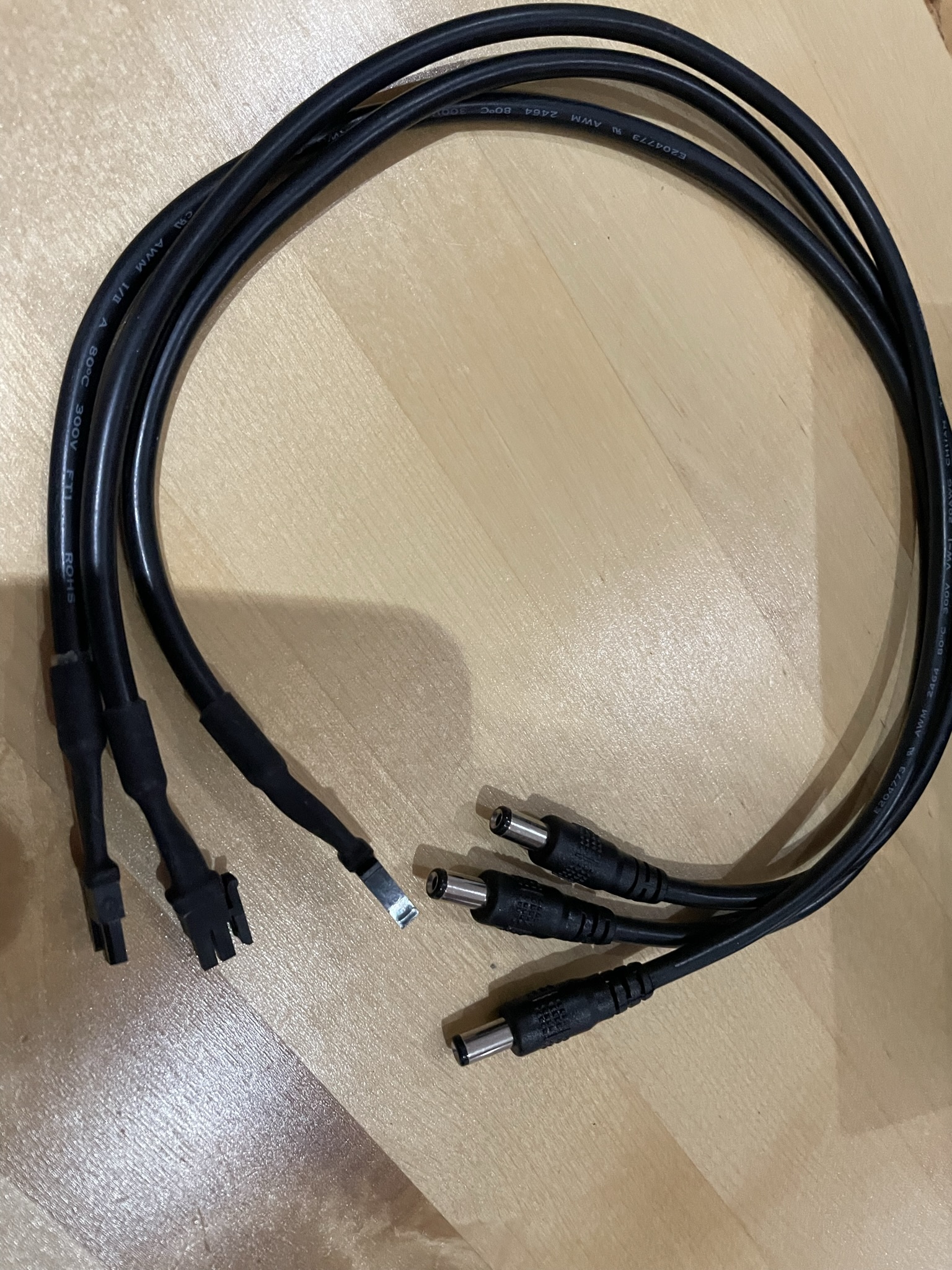 Geek LPS4 - Linear Power Supply - Hi-Fi and Cinema Cables & Accessories ...