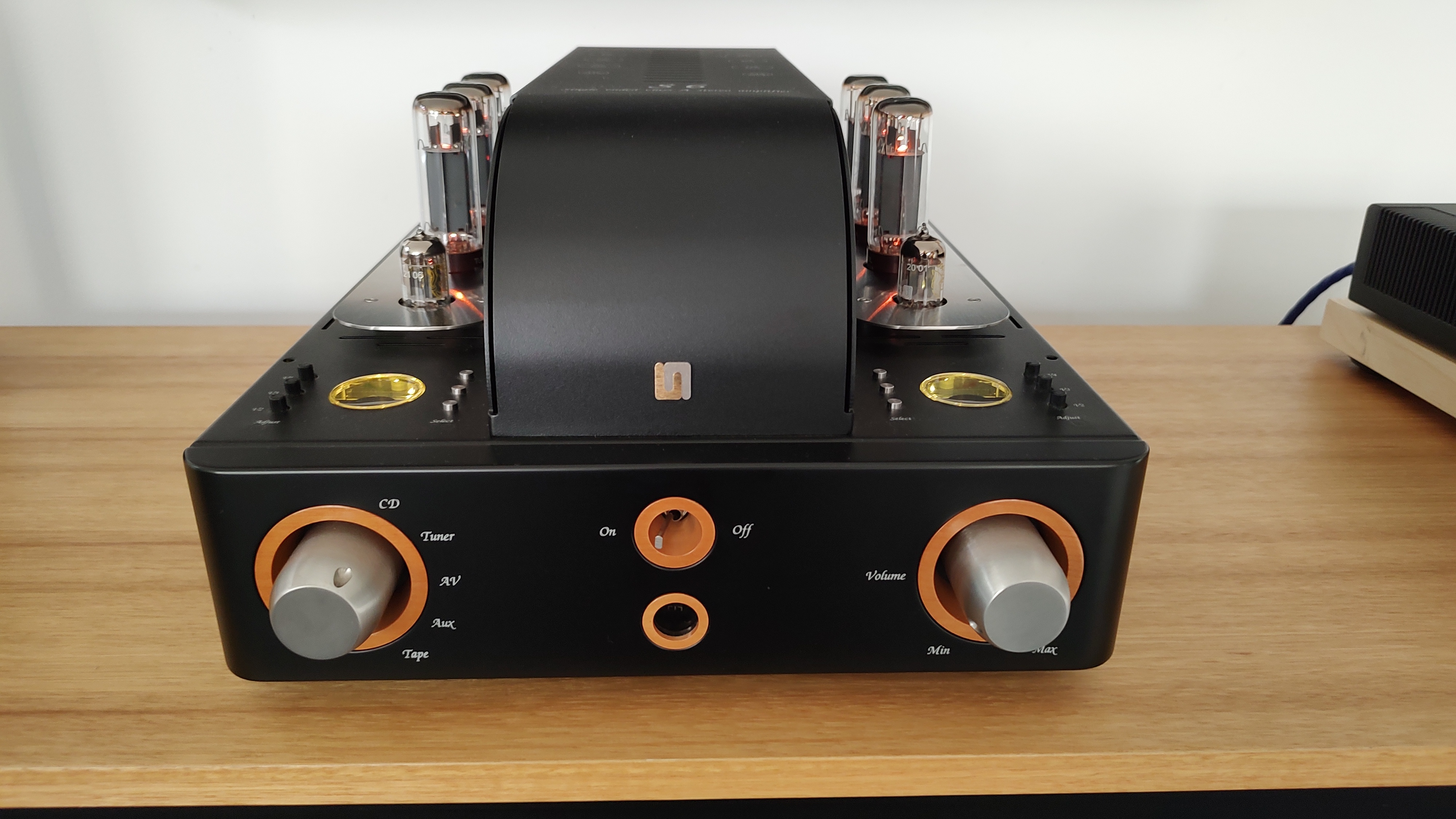 Unison Research S6 Amplifier - Stereo, Home Cinema, Headphones ...